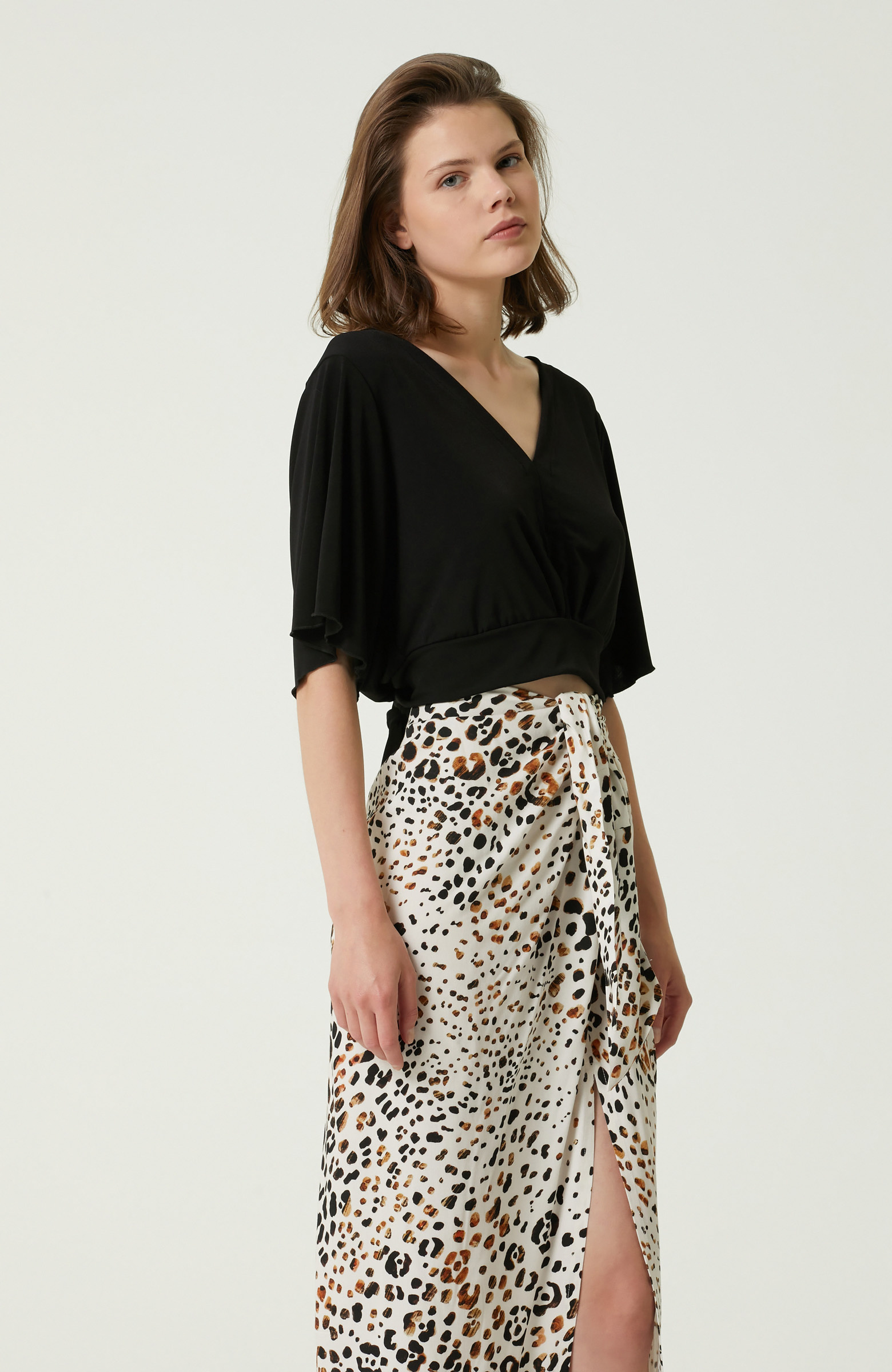 Basic Fit Siyah V Yaka T-shirt