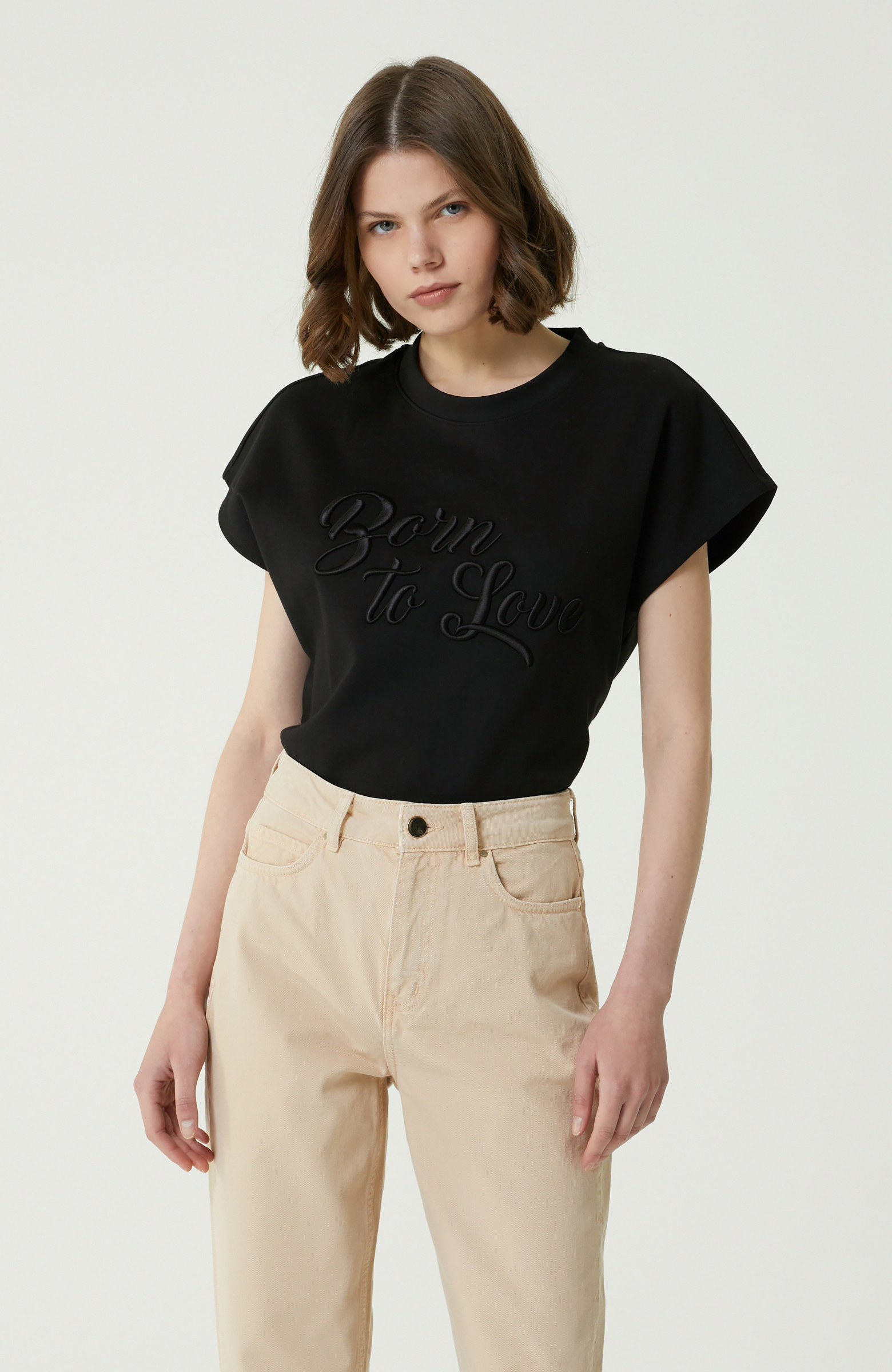 Siyah Bisiklet Yaka Baskılı Basic T-shirt Siyah Bisiklet Yaka Baskılı Basic T-shirt