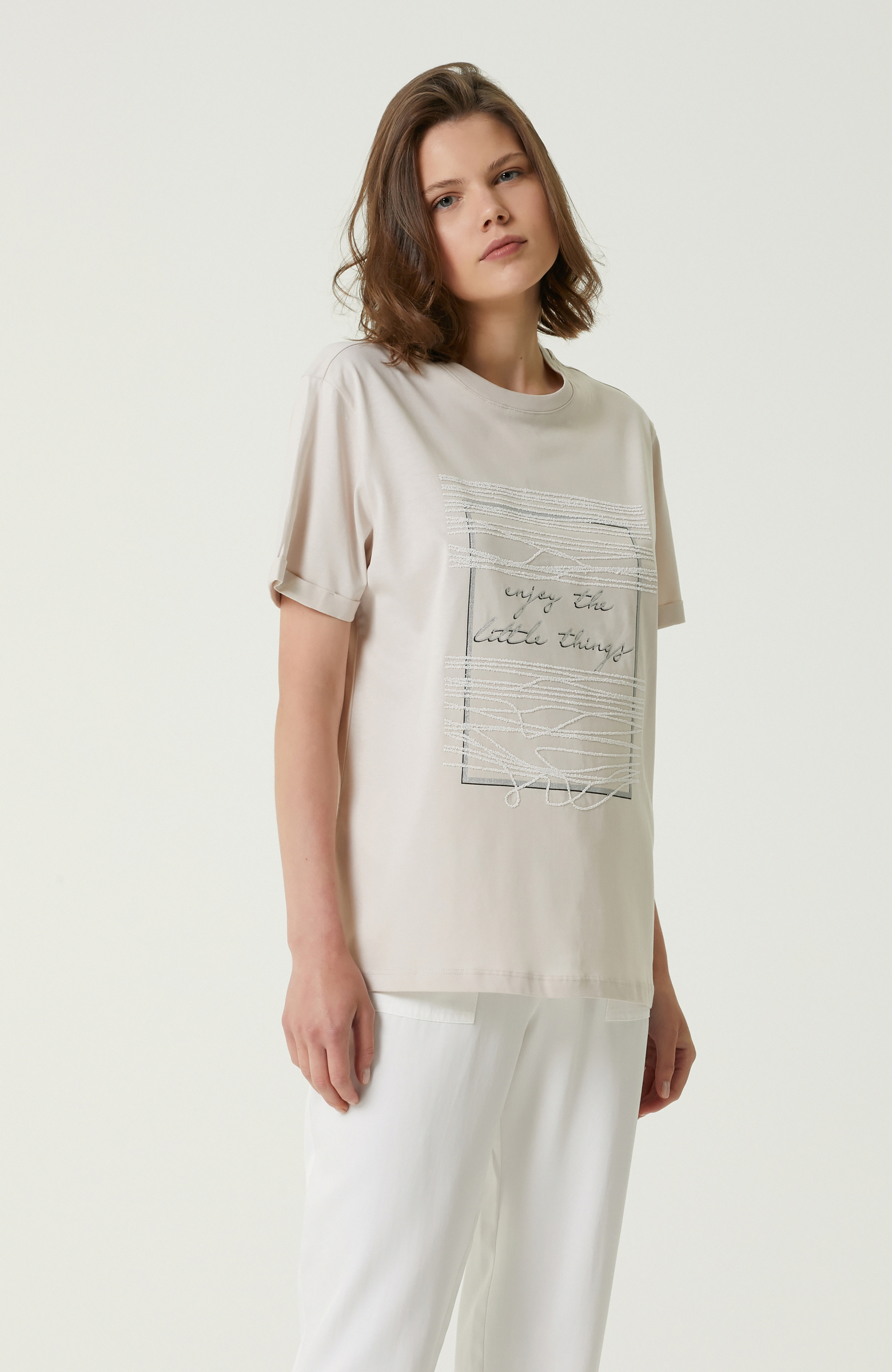 Ekru Baskılı T-shirt