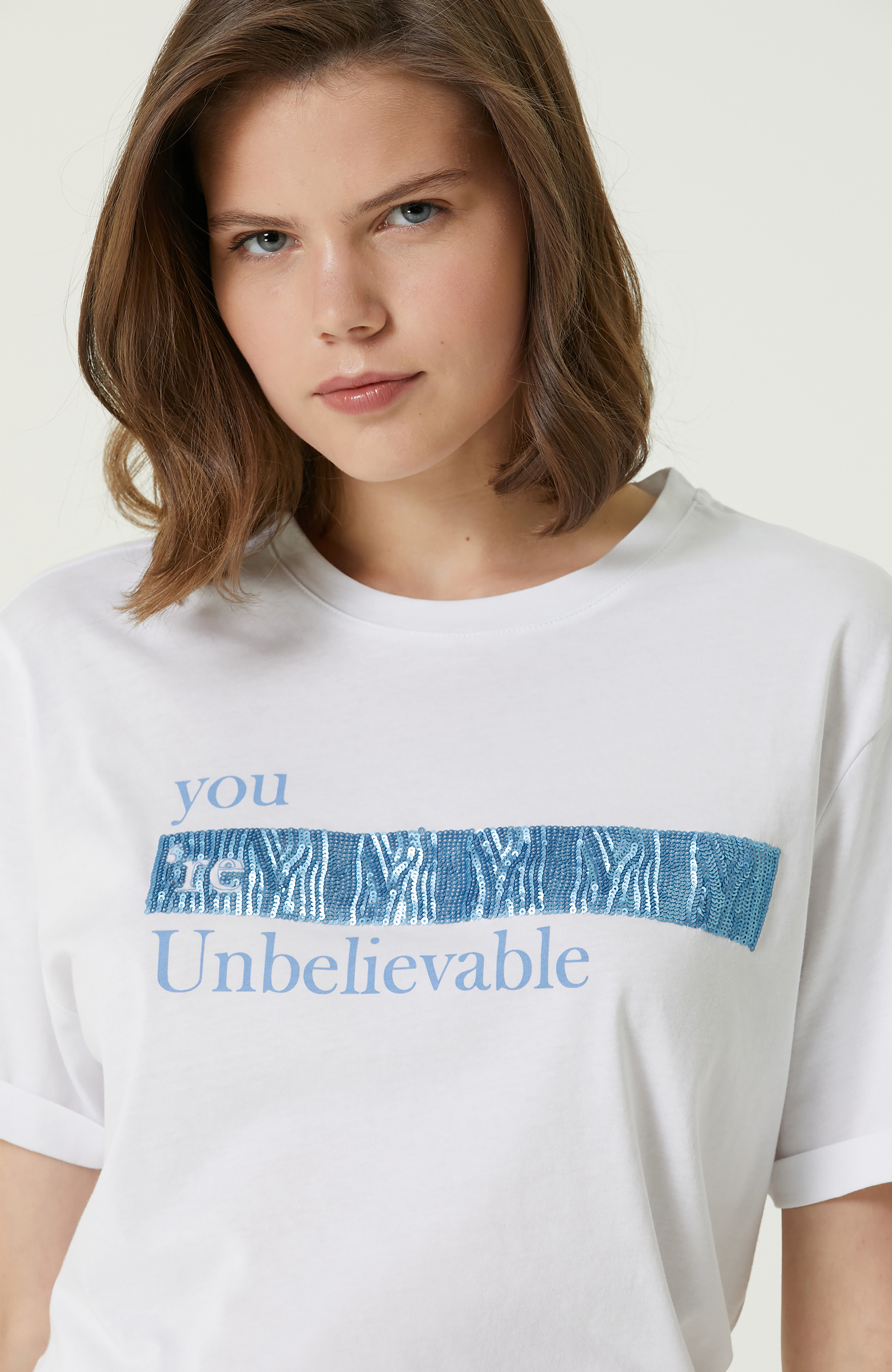 Kırık Beyaz Baskılı T-shirt