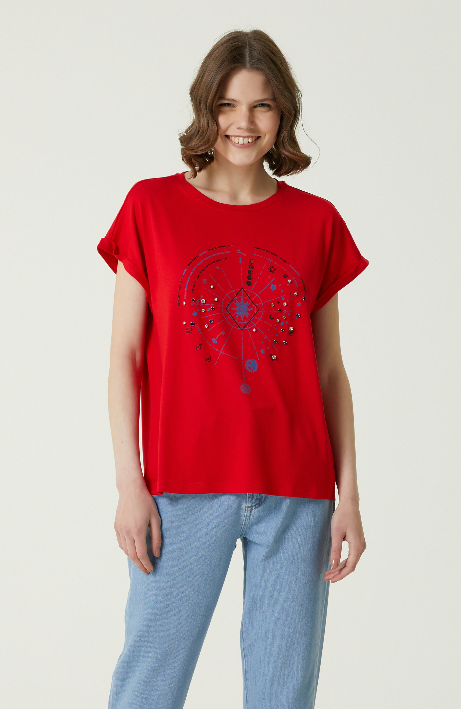 Kırmızı Baskılı T-shirt