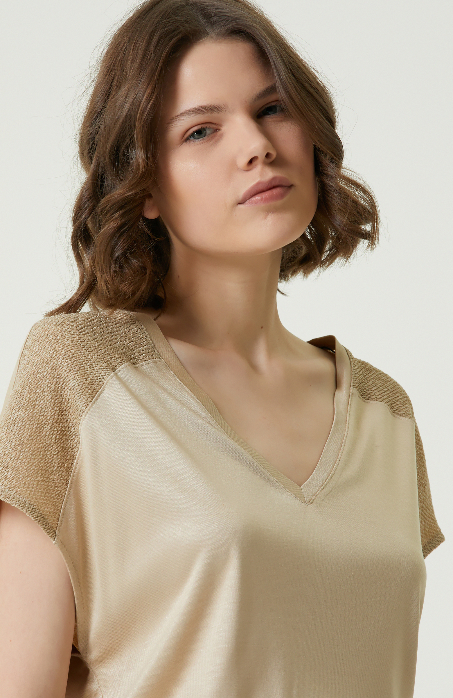 Bej Garnili T-shirt Bej Garnili T-shirt