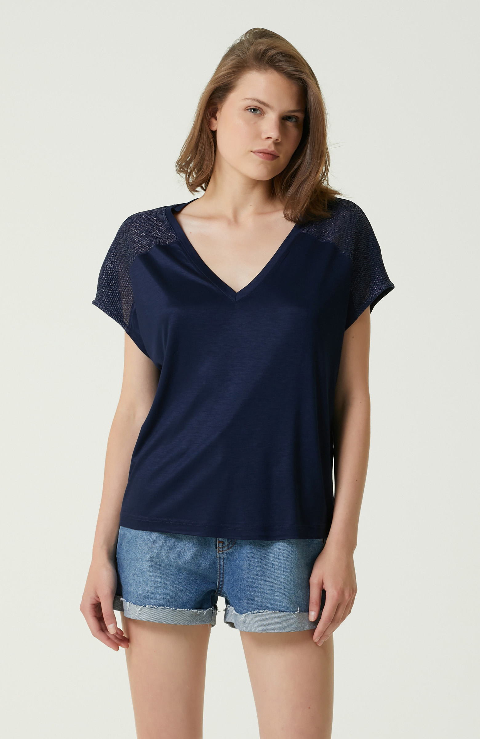 Lacivert V Yaka File Garnili T-shirt Lacivert V Yaka File Garnili T-shirt
