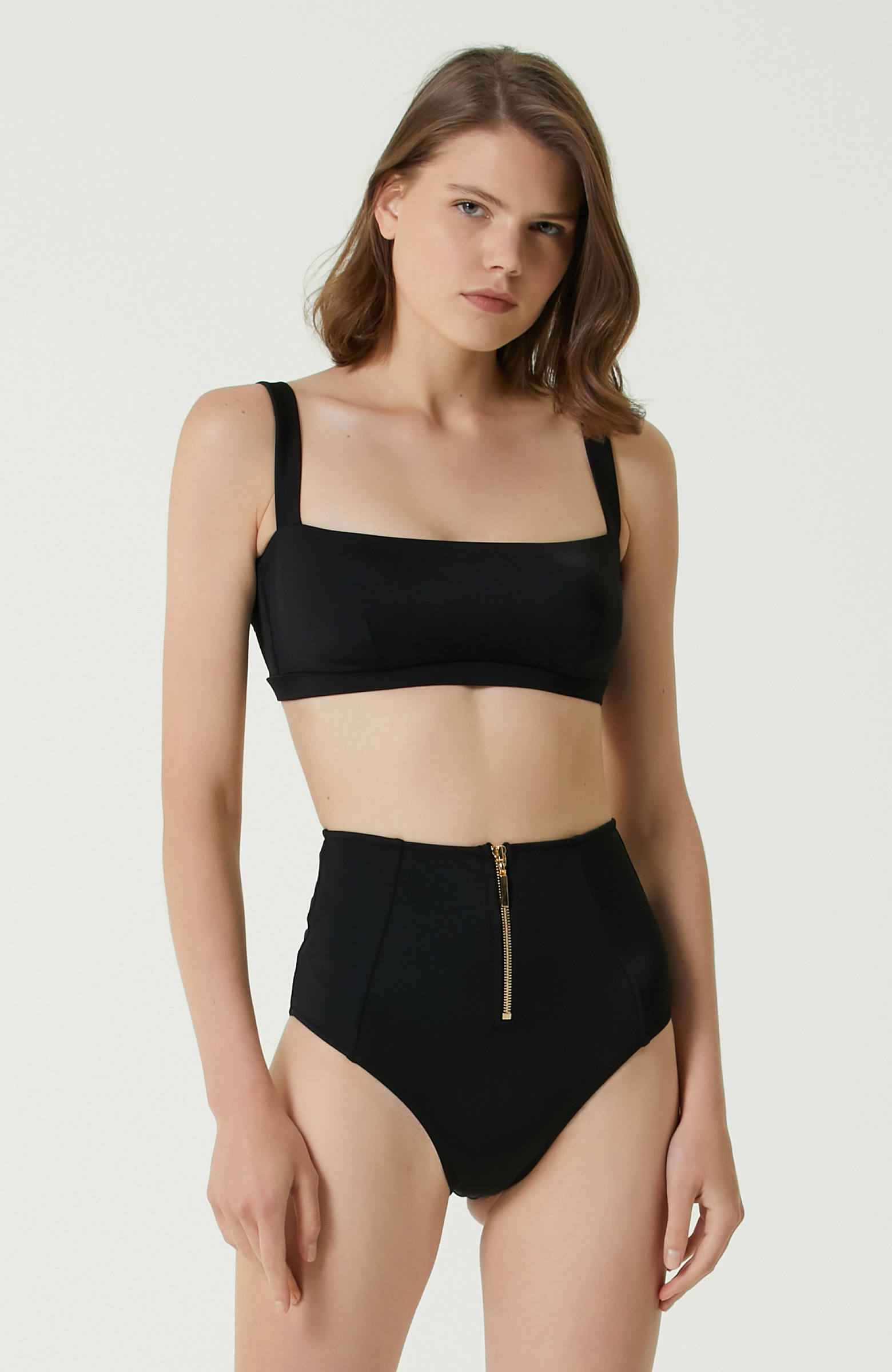 Anais & Margaux Valentine Siyah Fermuarlı Bikini Takımı Anais & Margaux Valentine Siyah Fermuarlı Bikini Takımı