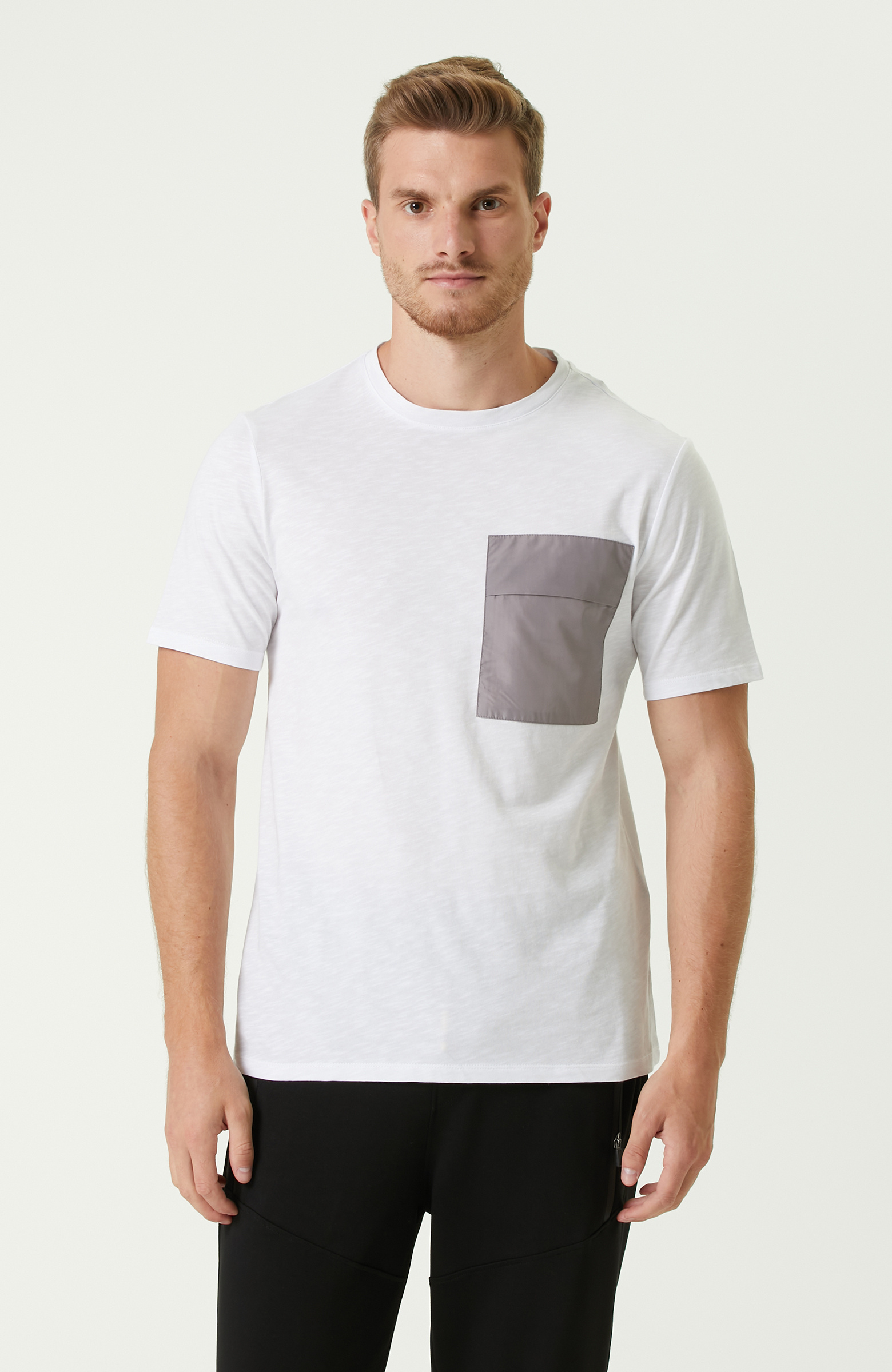 Slim Fit Beyaz Baskılı T-shirt