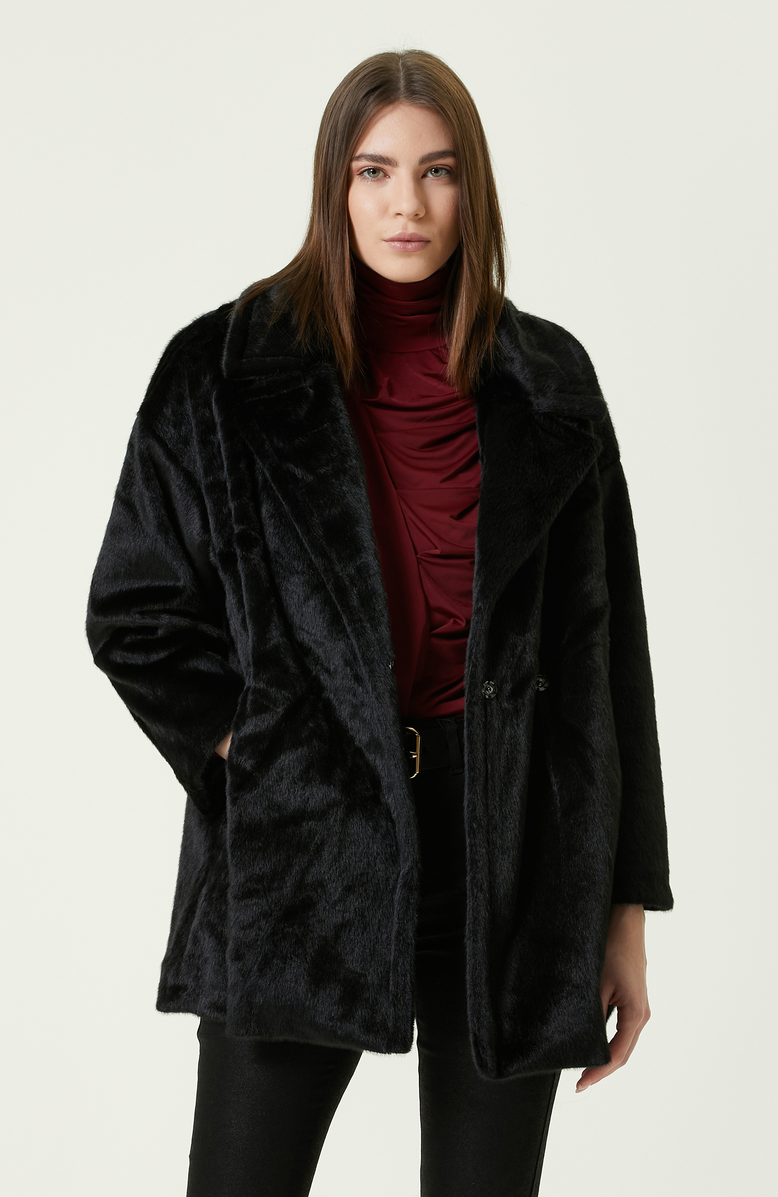 Basic Fit Siyah Kaban