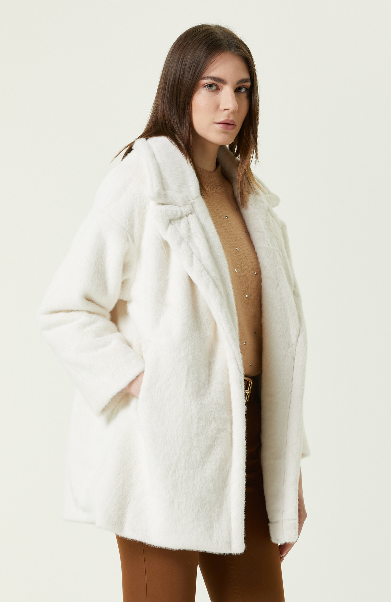 Basic Fit Beyaz Kaban