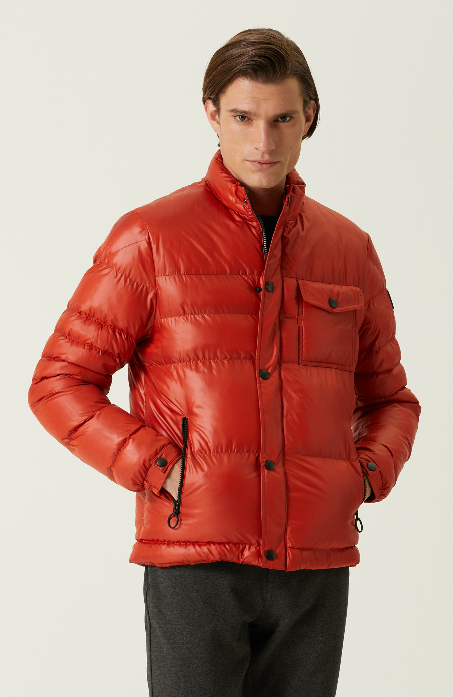 Oranj Puff Mont Oranj Puff Mont