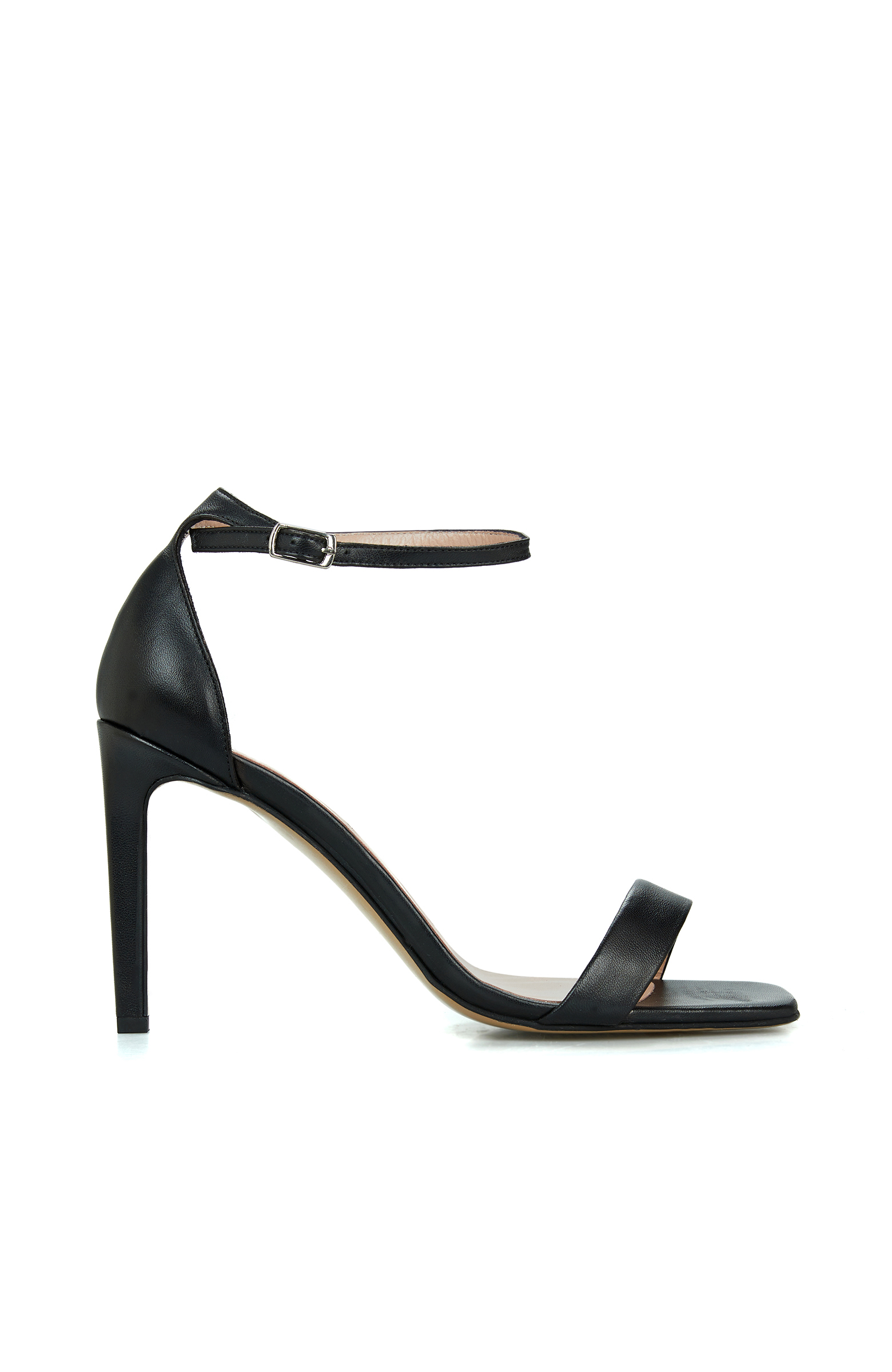 Siyah Bantlı Kadın Sandalet