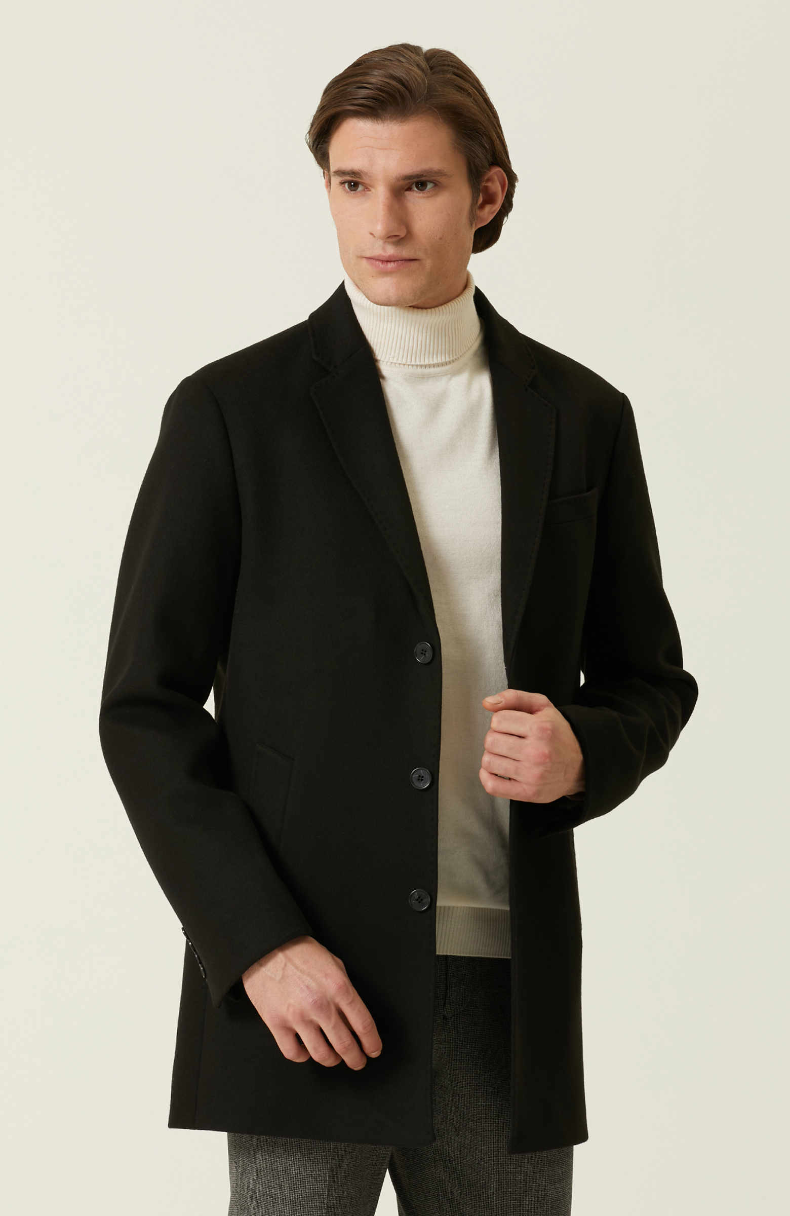 Slim Fit Siyah Kaban