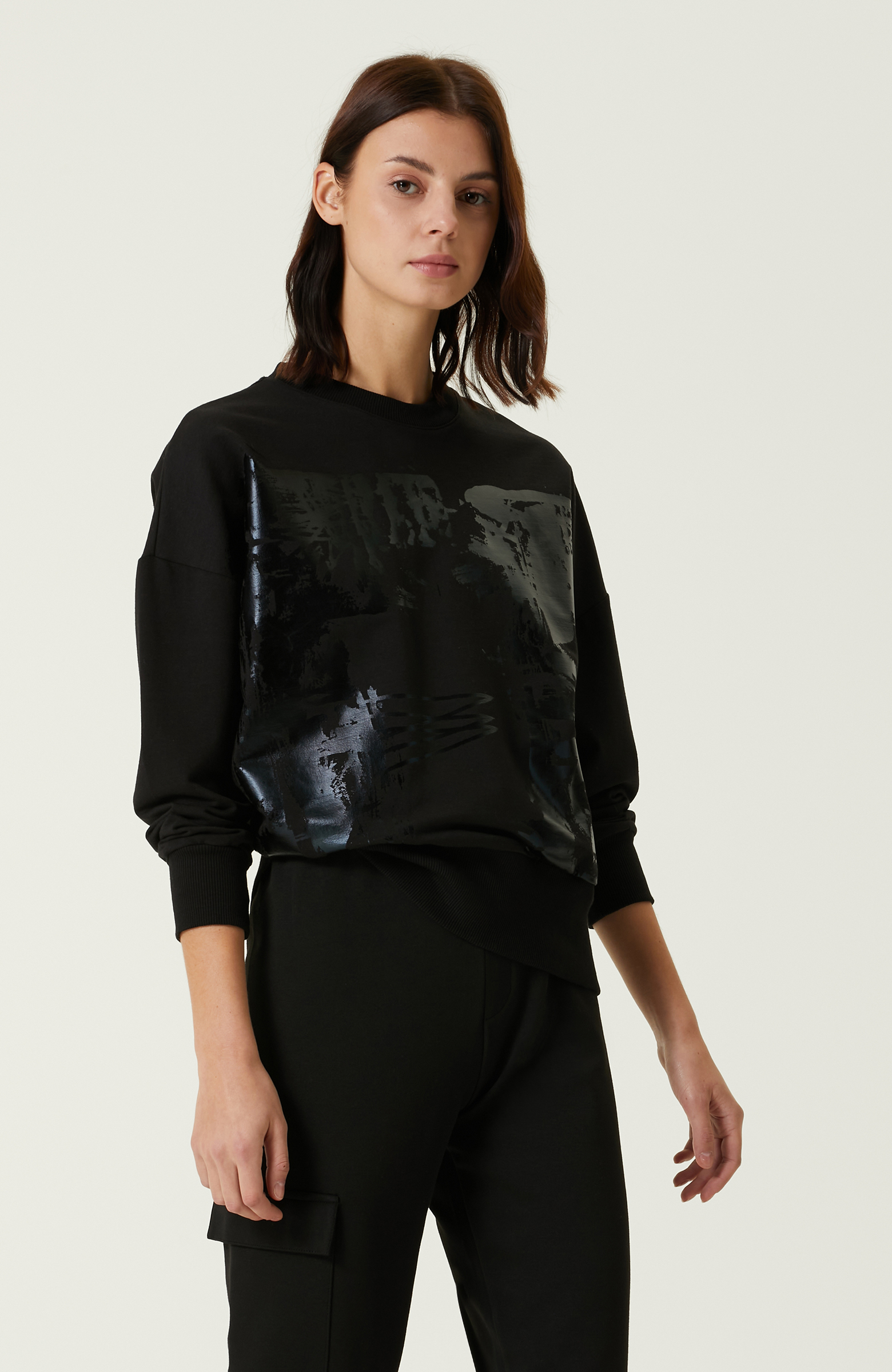 Basic Fit Siyah Sweatshirt Basic Fit Siyah Sweatshirt