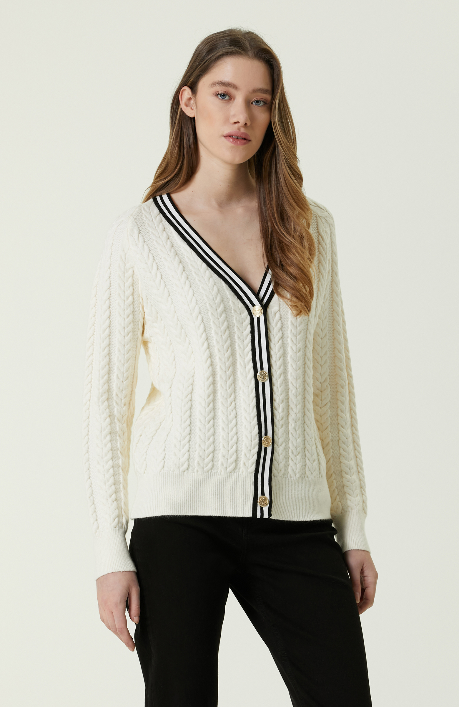 Basic Fit Ekru Hırka