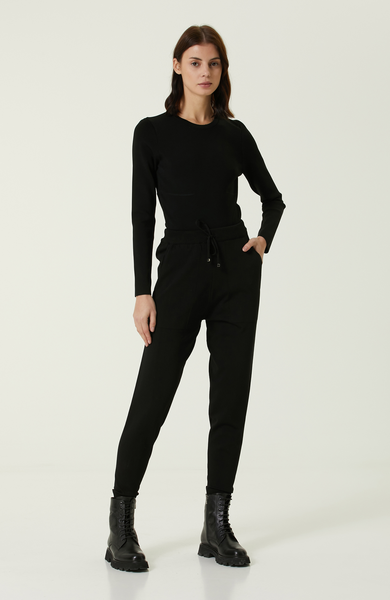 Slim Fit Siyah Triko Pantolon Slim Fit Siyah Triko Pantolon