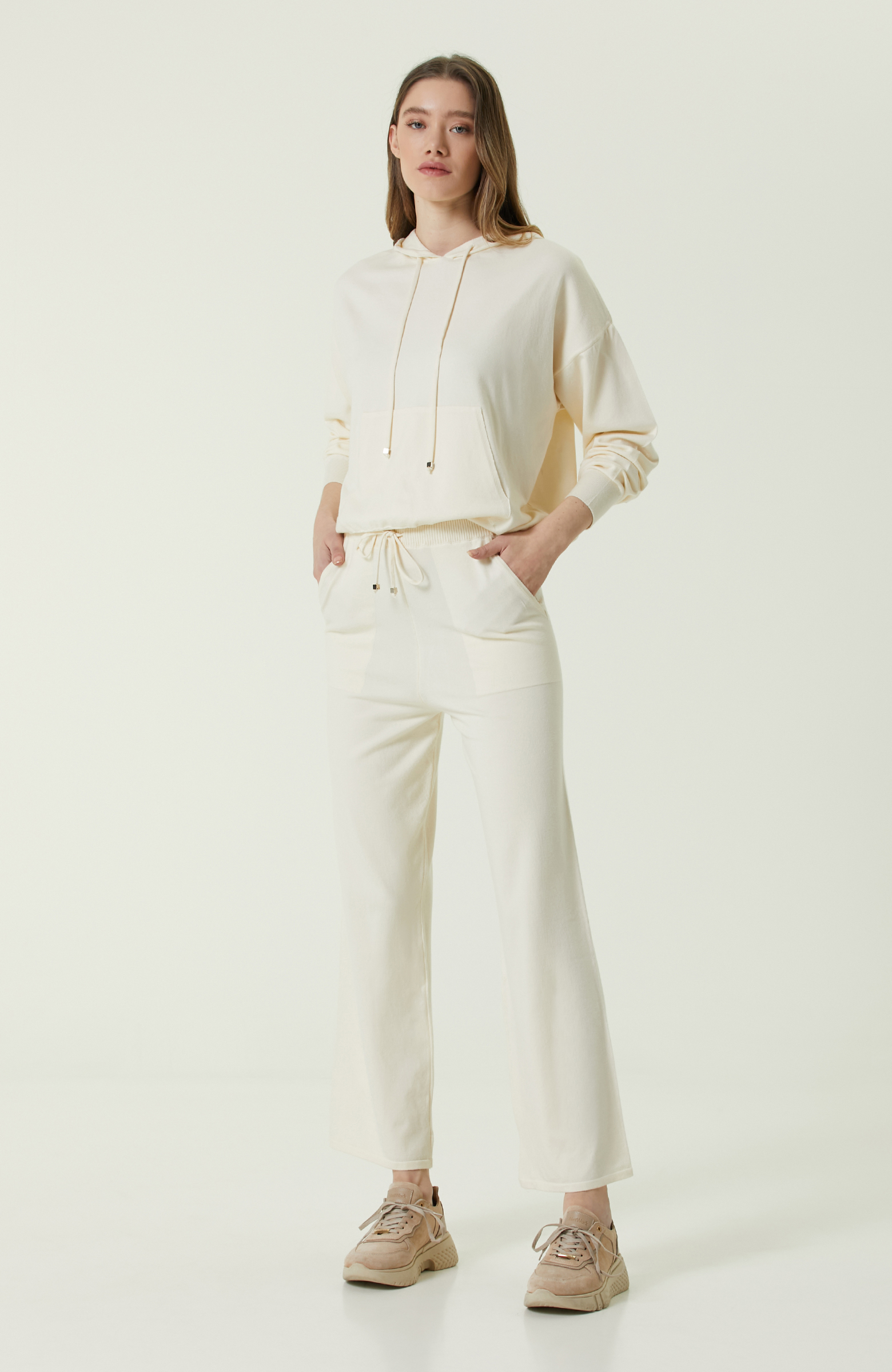 Slim Fit Ekru Triko Eşofman Altı Slim Fit Ekru Triko Eşofman Altı