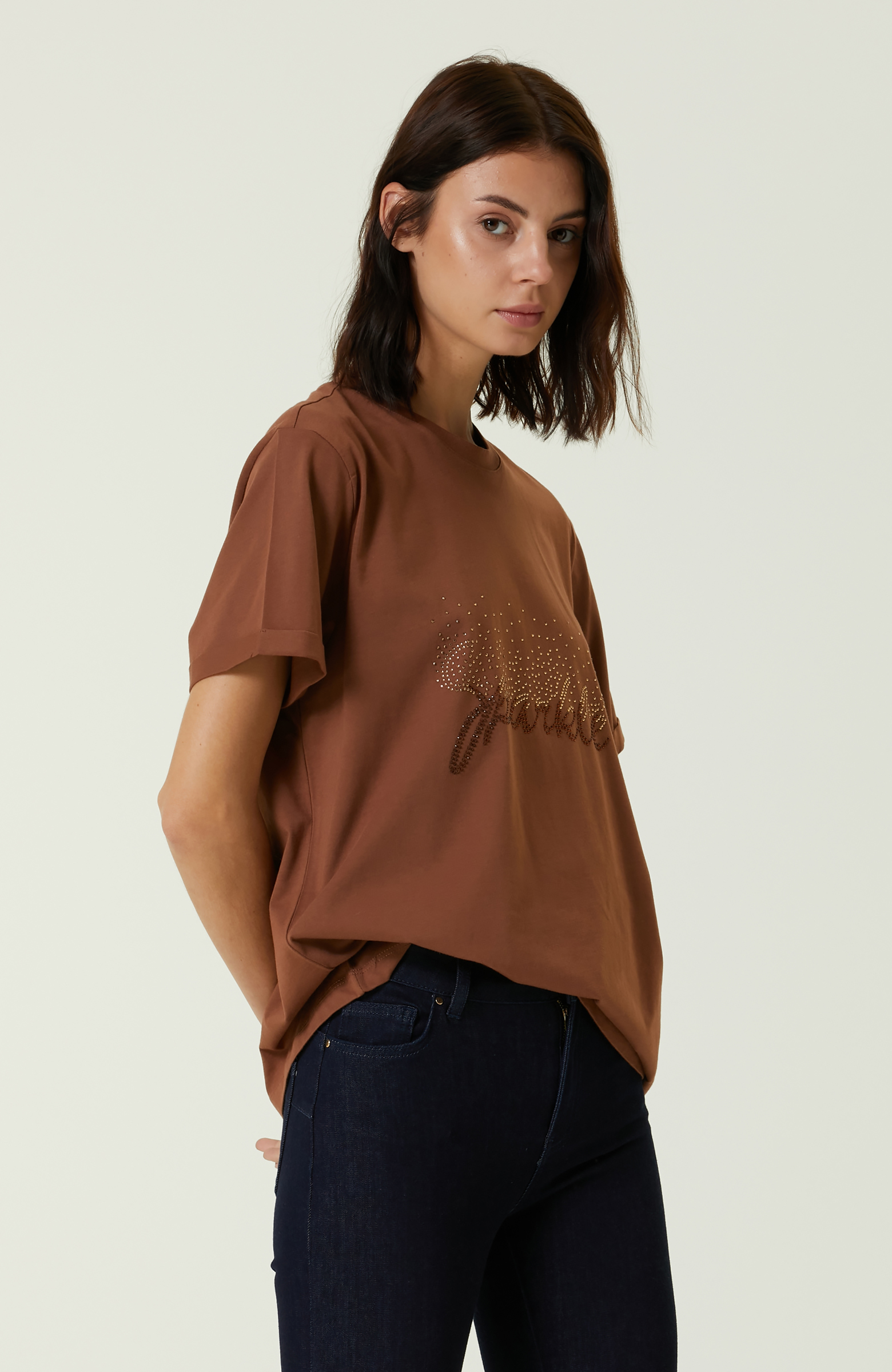 Basic Fit Kahverengi T-shirt Basic Fit Kahverengi T-shirt