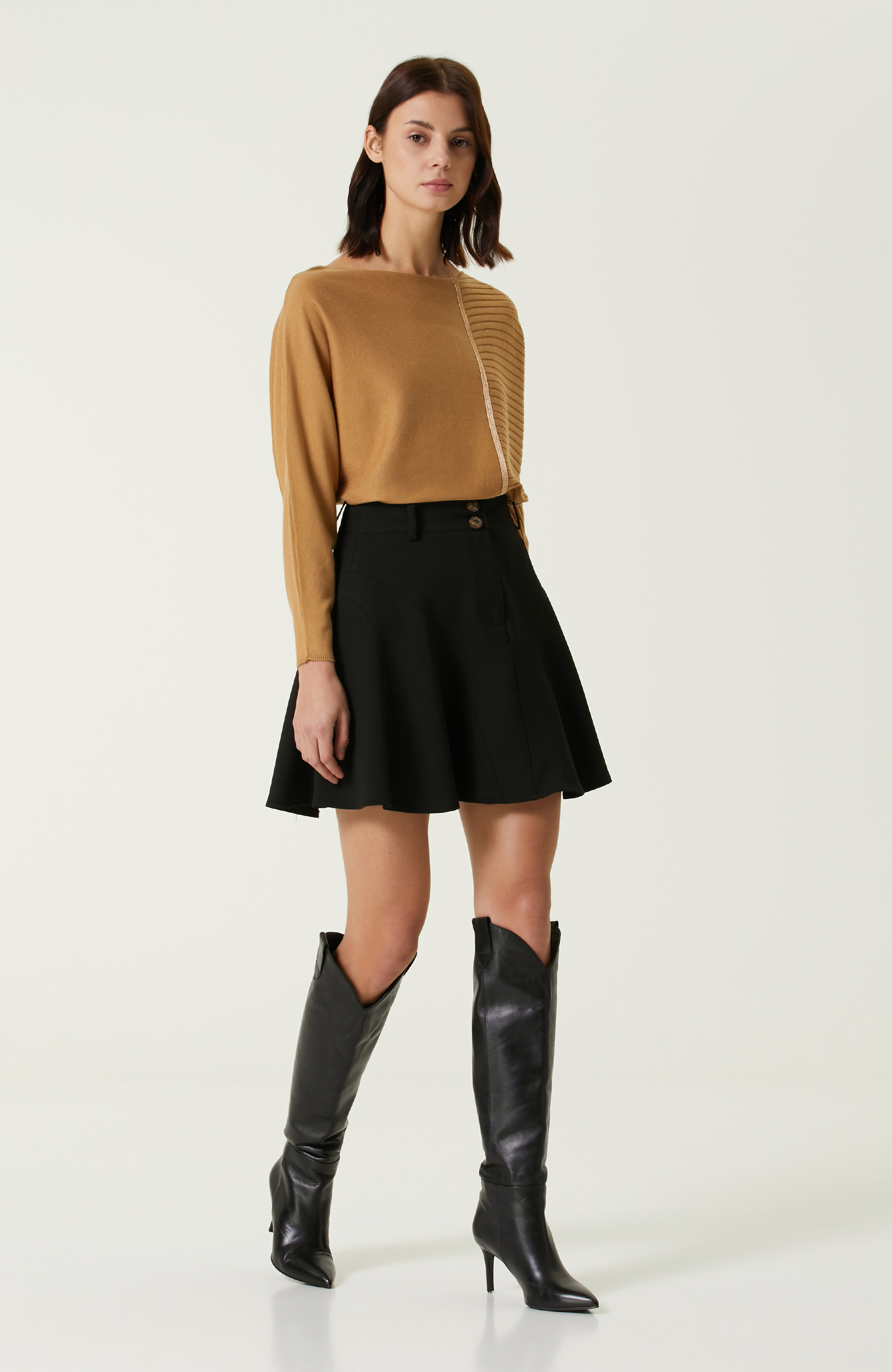 Regular Siyah Mini Etek