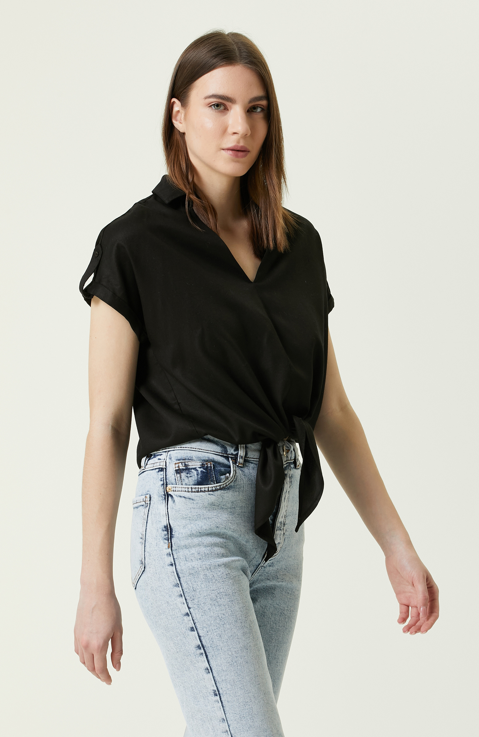 Regular Fit Siyah Bluz