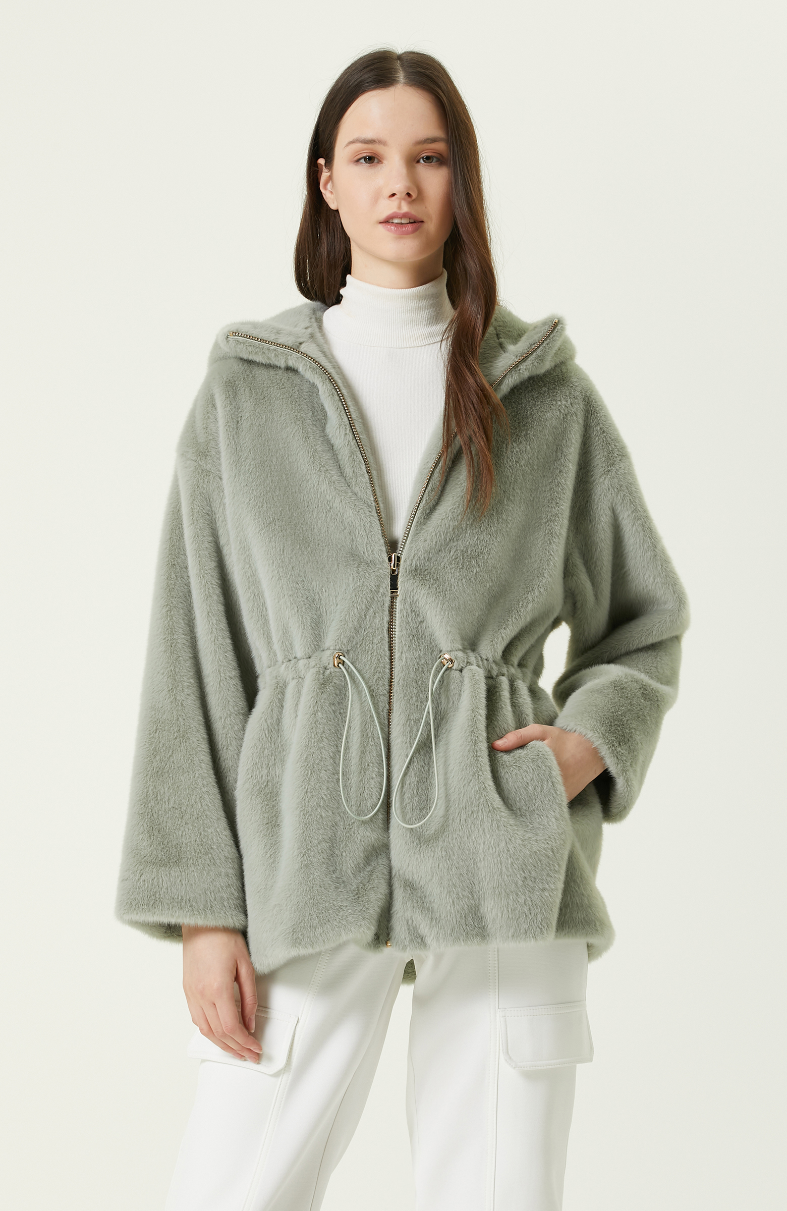 Regular Fit Mint Peluş Kaban Regular Fit Mint Peluş Kaban