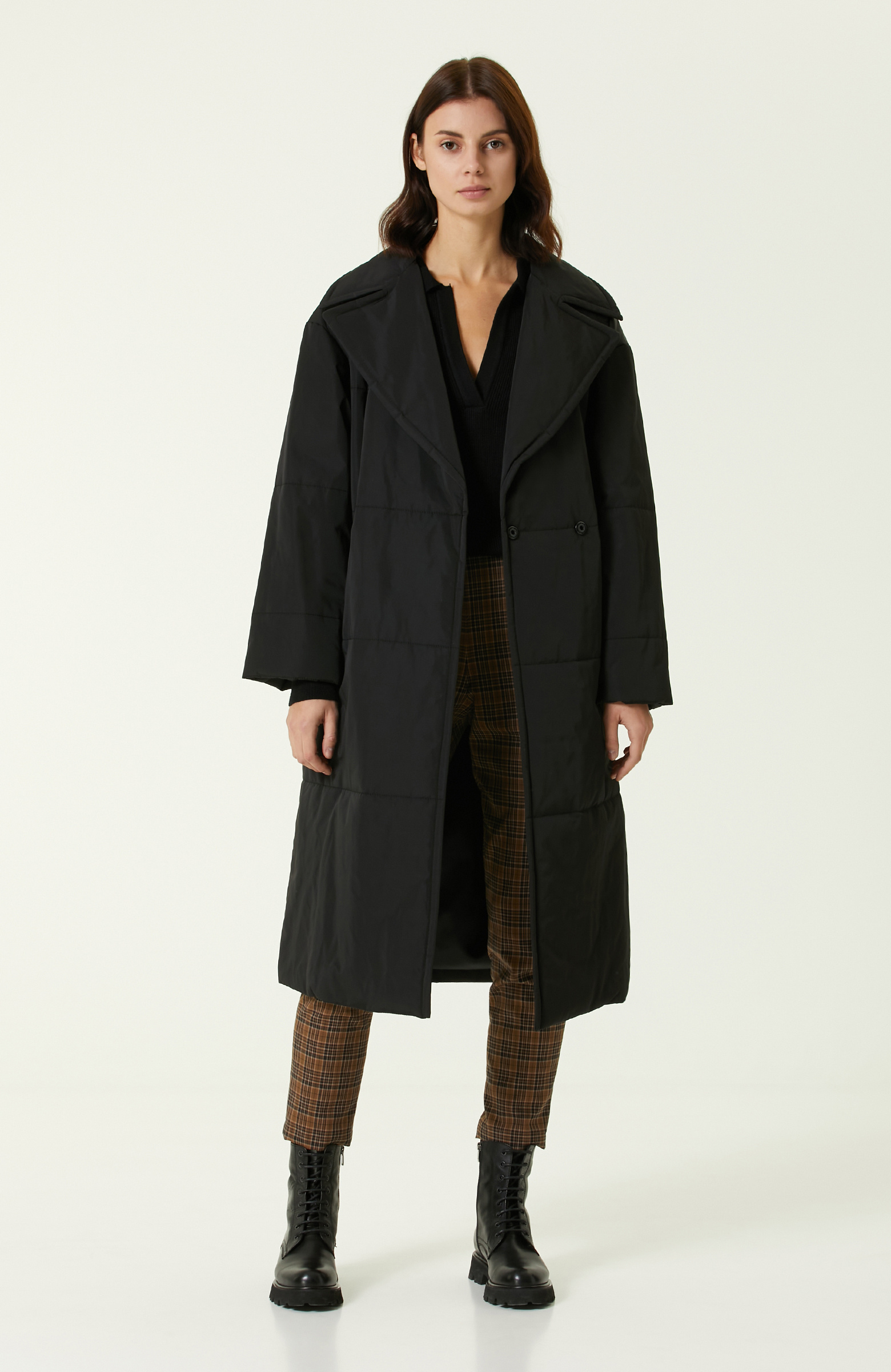 Regular Fit Siyah Manto