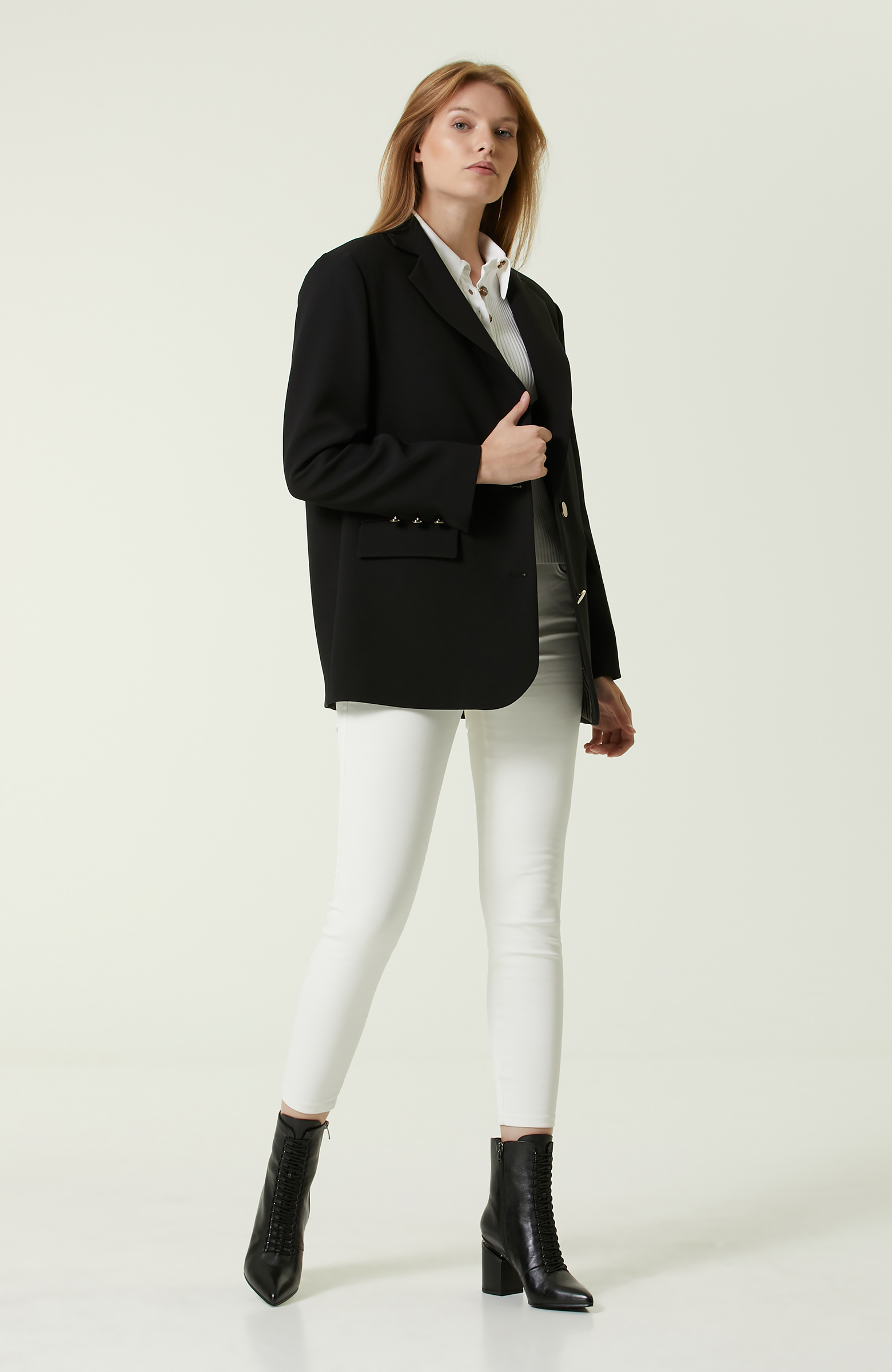 Regular Fit Siyah Kelebek Yaka Ceket