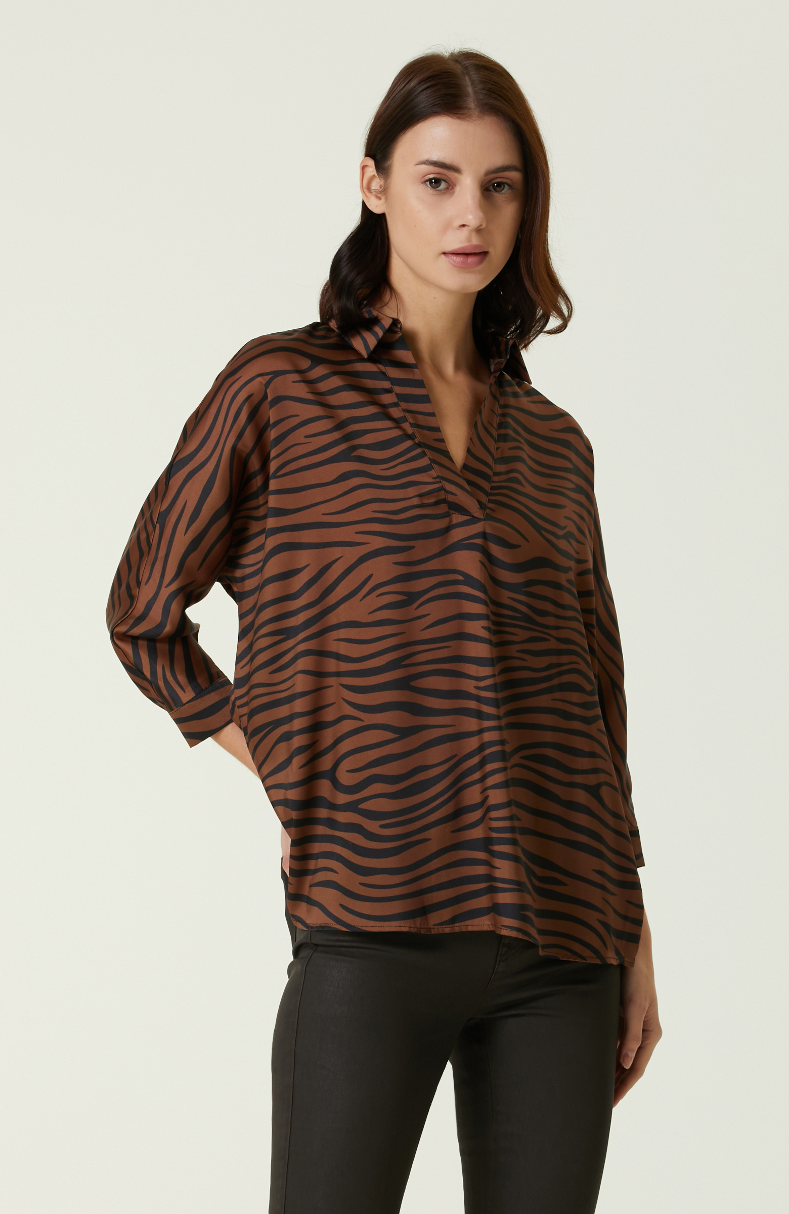 Camel Siyah Bluz Camel Siyah Bluz