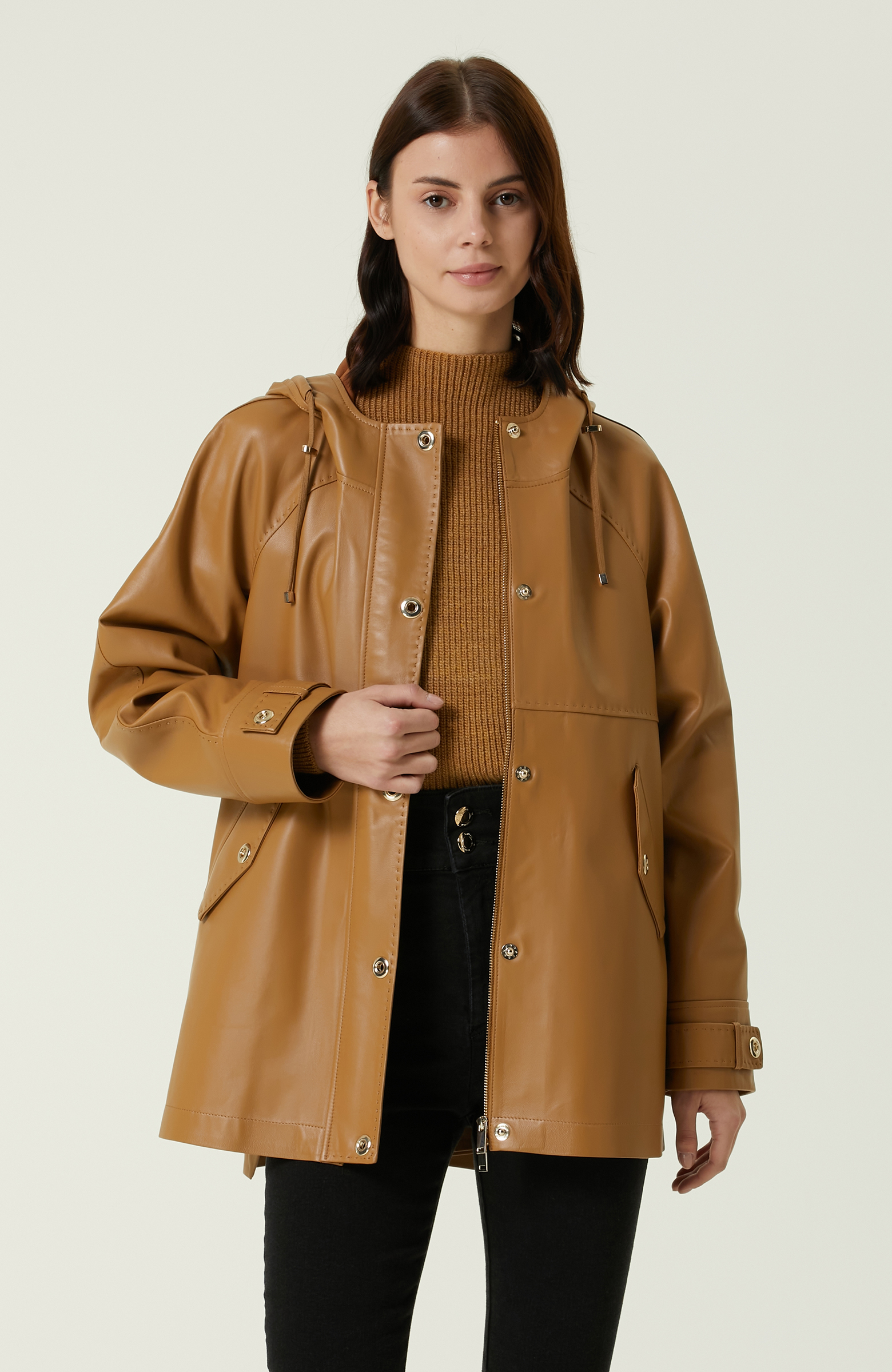 Regular Fit Camel Deri Mont