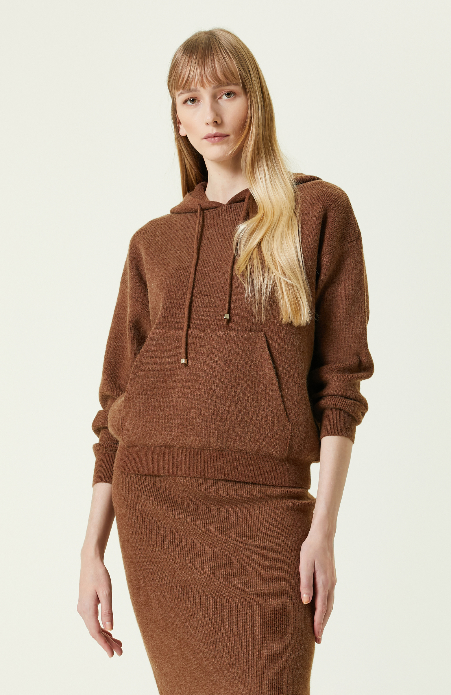 Basic Fit Kahverengi Kazak