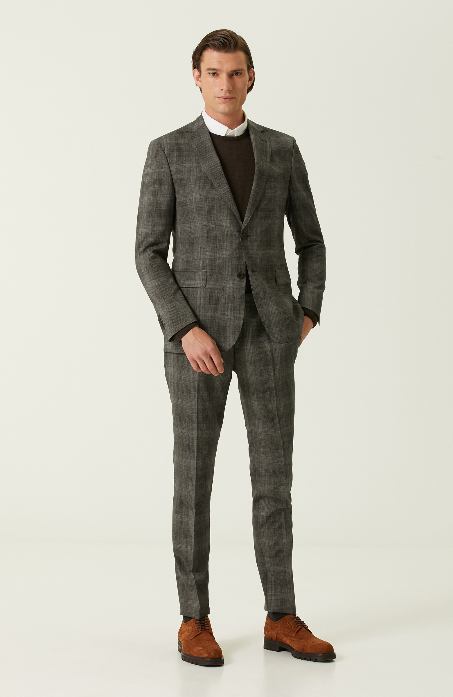 Kahverengi Ekoseli Yün Takım Elbise