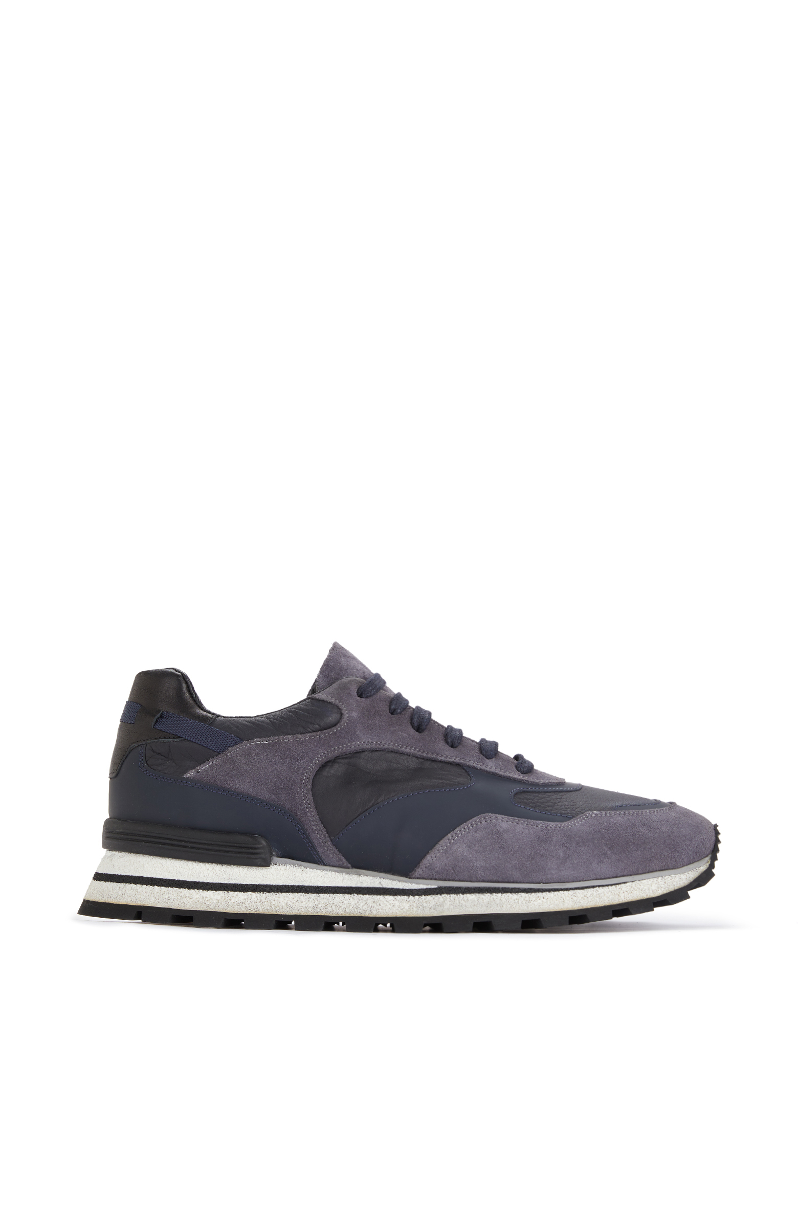 Lacivert Garni Detaylı Erkek Sneaker Lacivert Garni Detaylı Erkek Sneaker