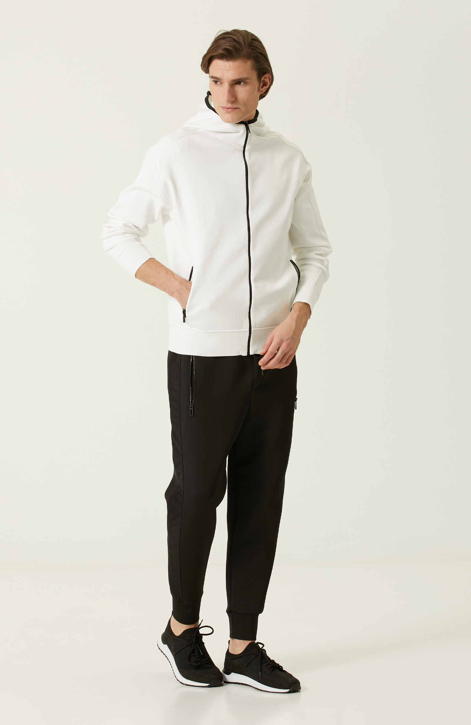 Slim Fit Siyah Eşofman Altı