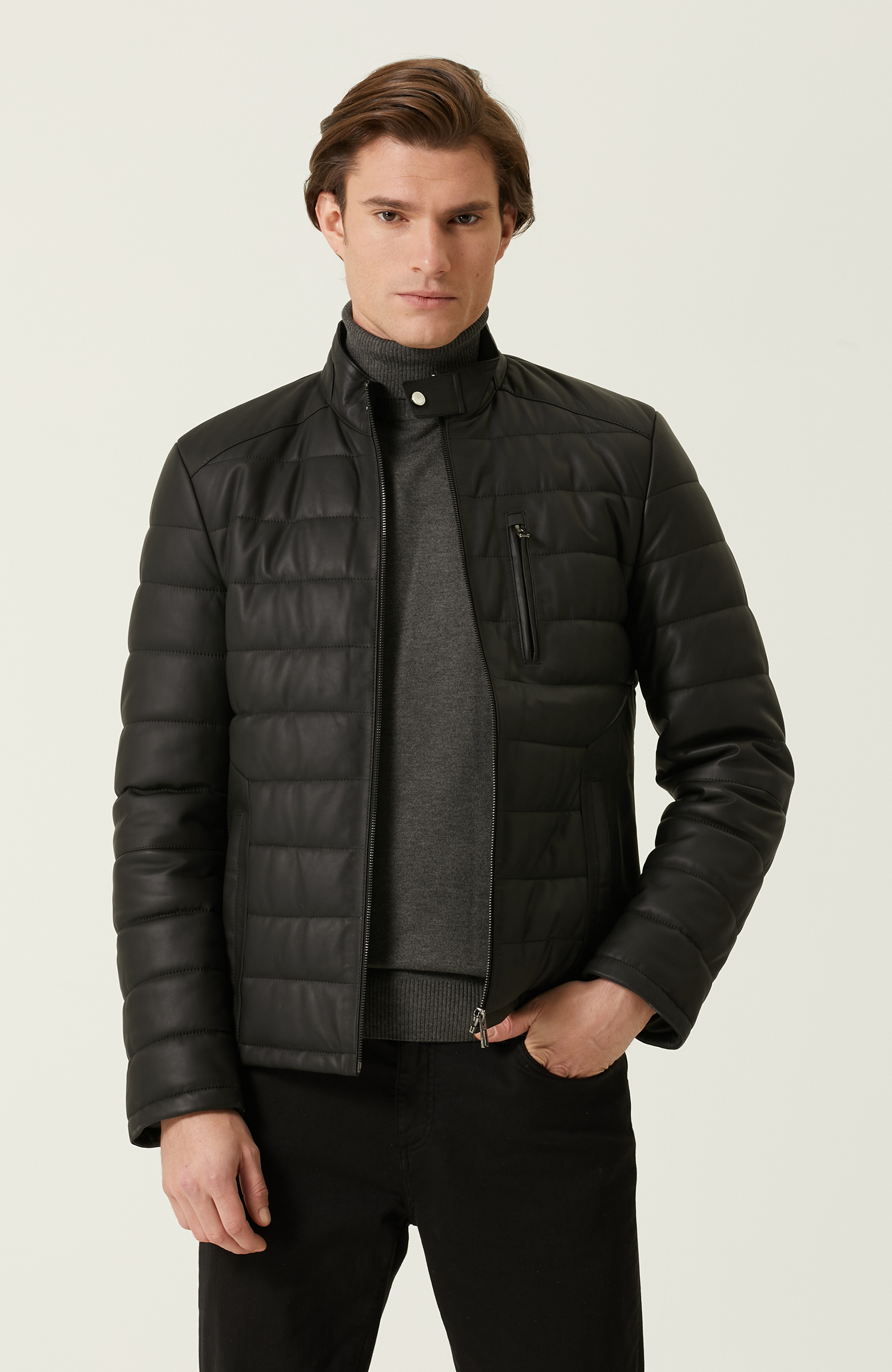 Slim Fit Siyah Deri Mont