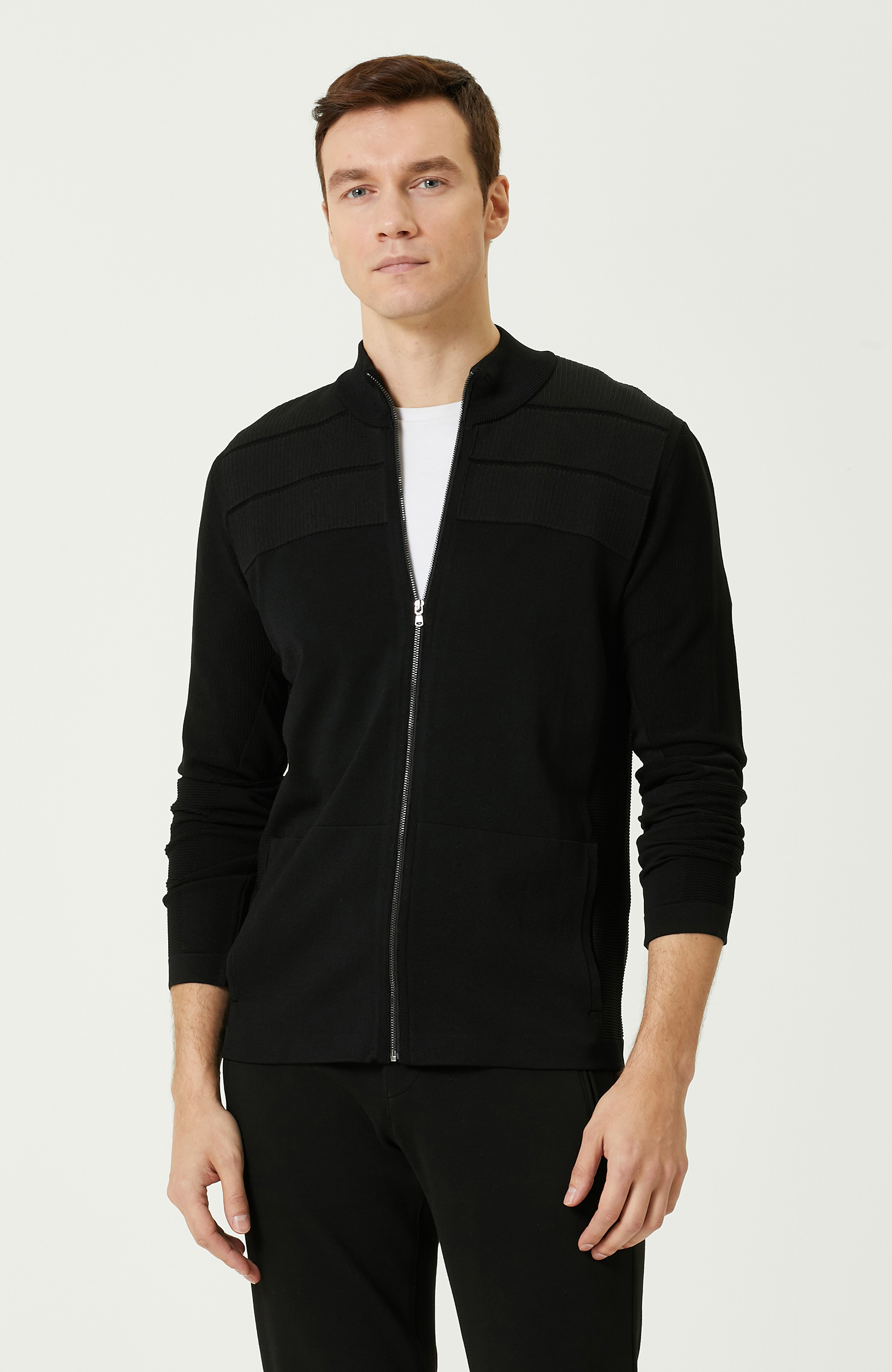 Slim Fit Siyah Yün Triko Mont Slim Fit Siyah Yün Triko Mont