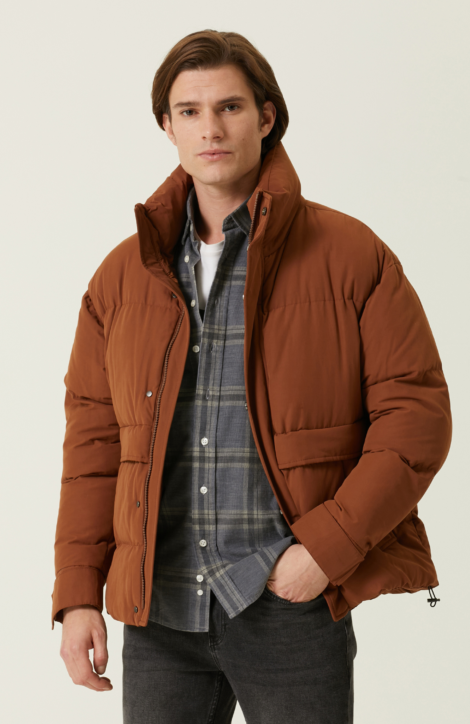 Comfort Fit Tütün Mont