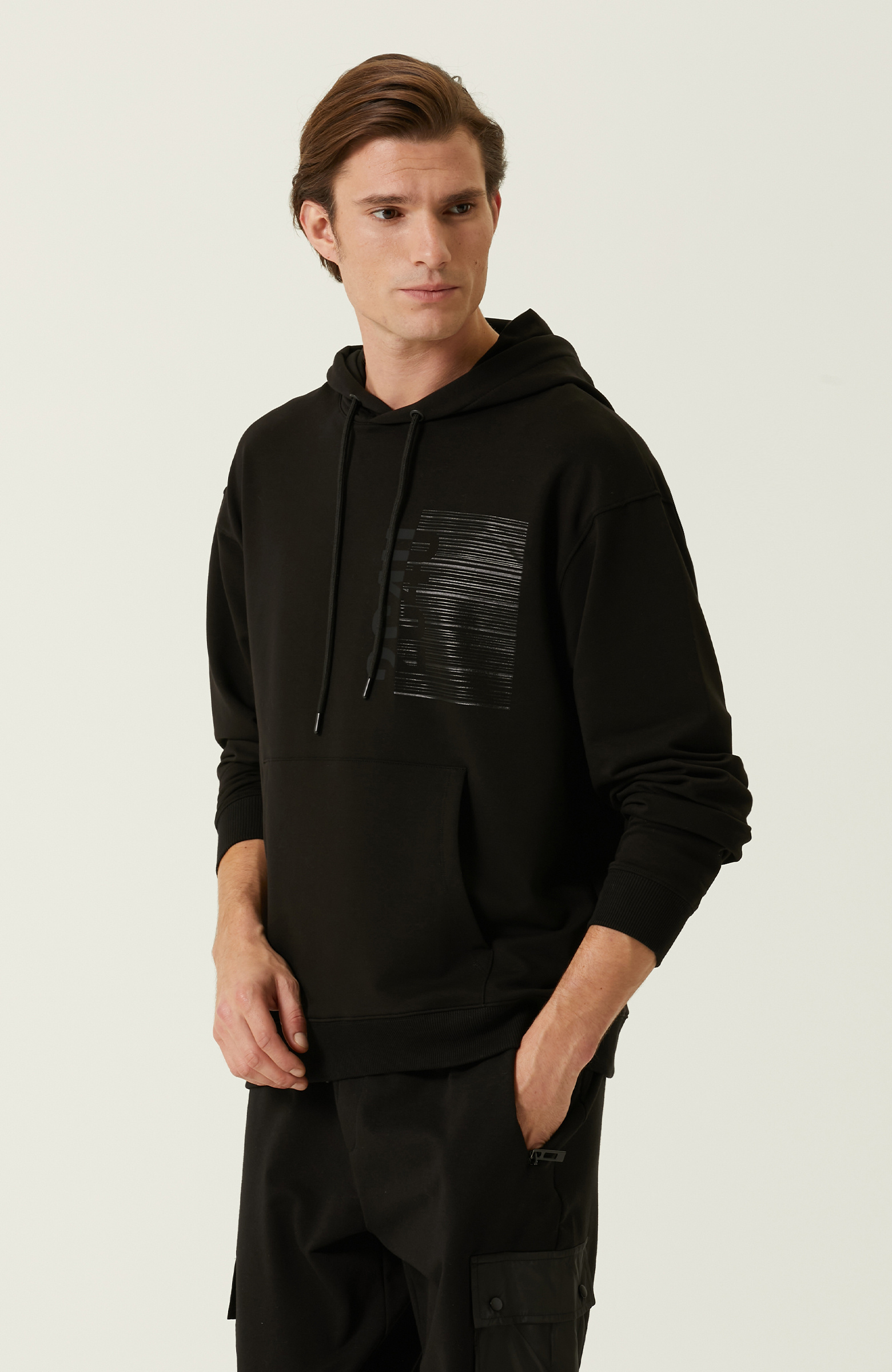 Comfort Fit Siyah Sweatshirt