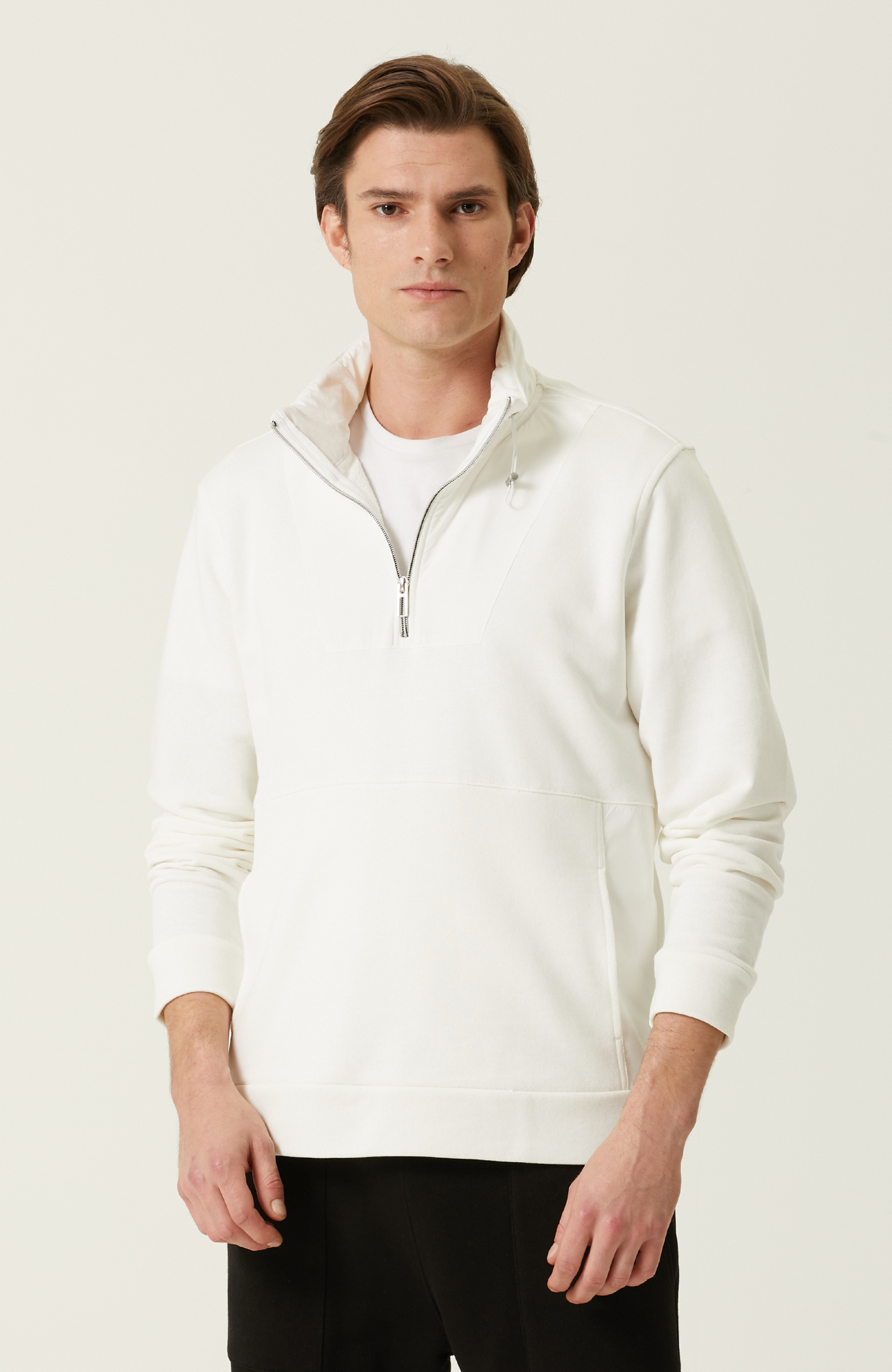 Comfort Fit Ekru Sweatshirt