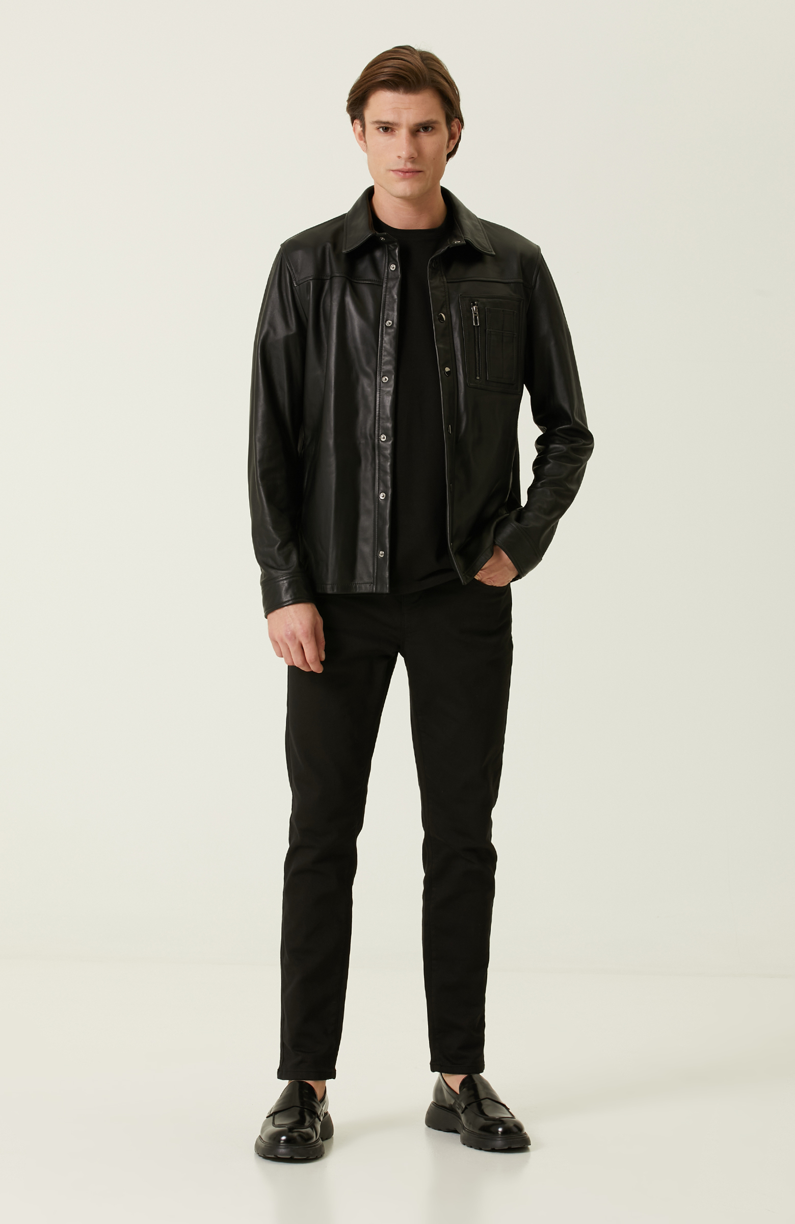 Slim Fit Siyah Spor Pantolon