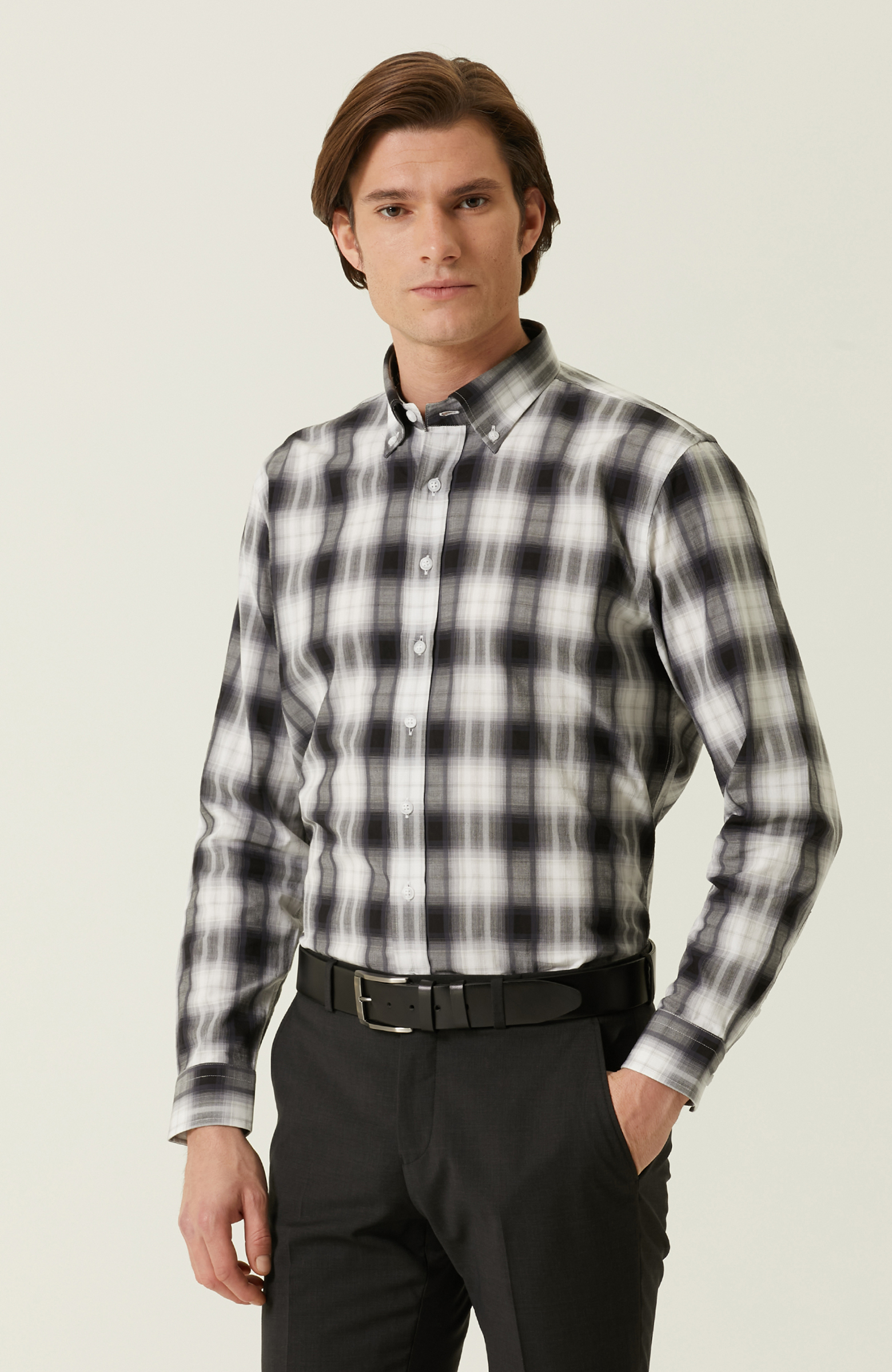 Slim Fit Siyah Beyaz Gömlek