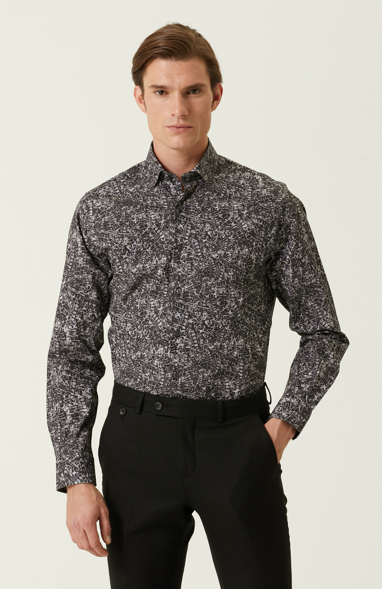 Comfort Fit Siyah Gömlek