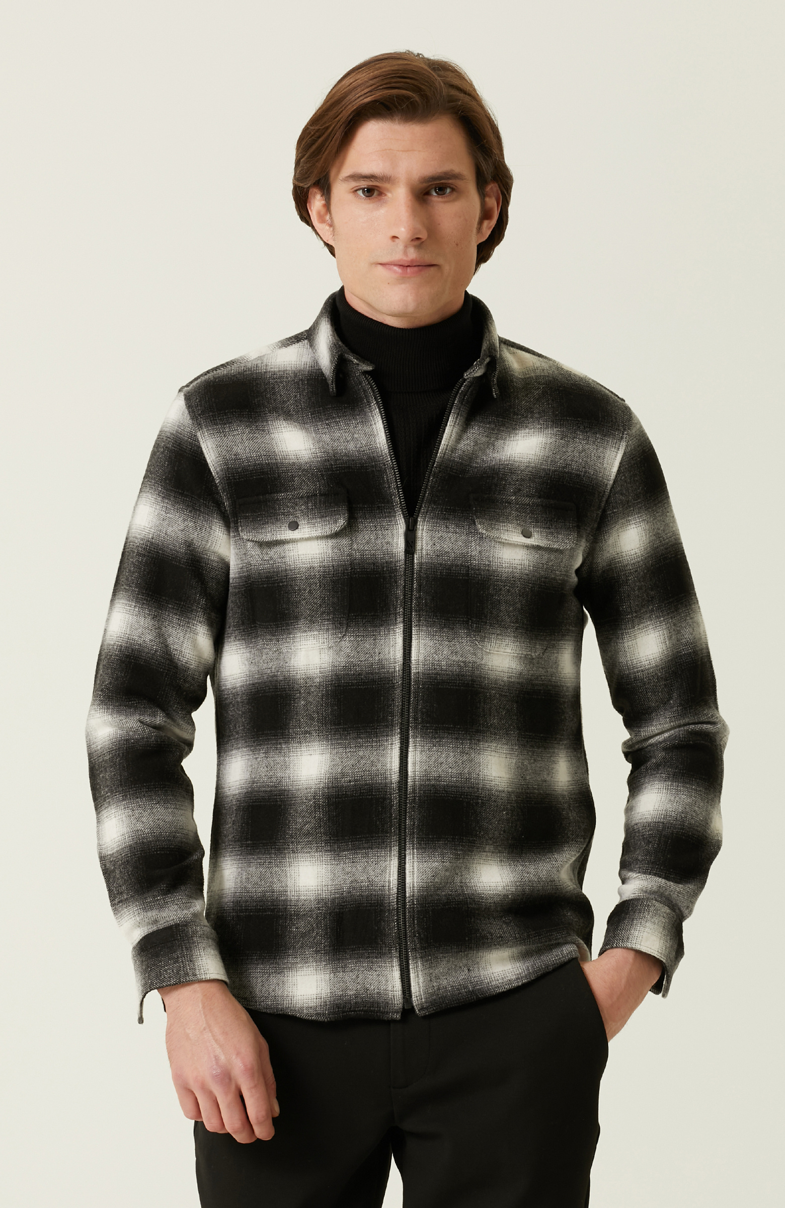 Slim Fit Siyah Gömlek