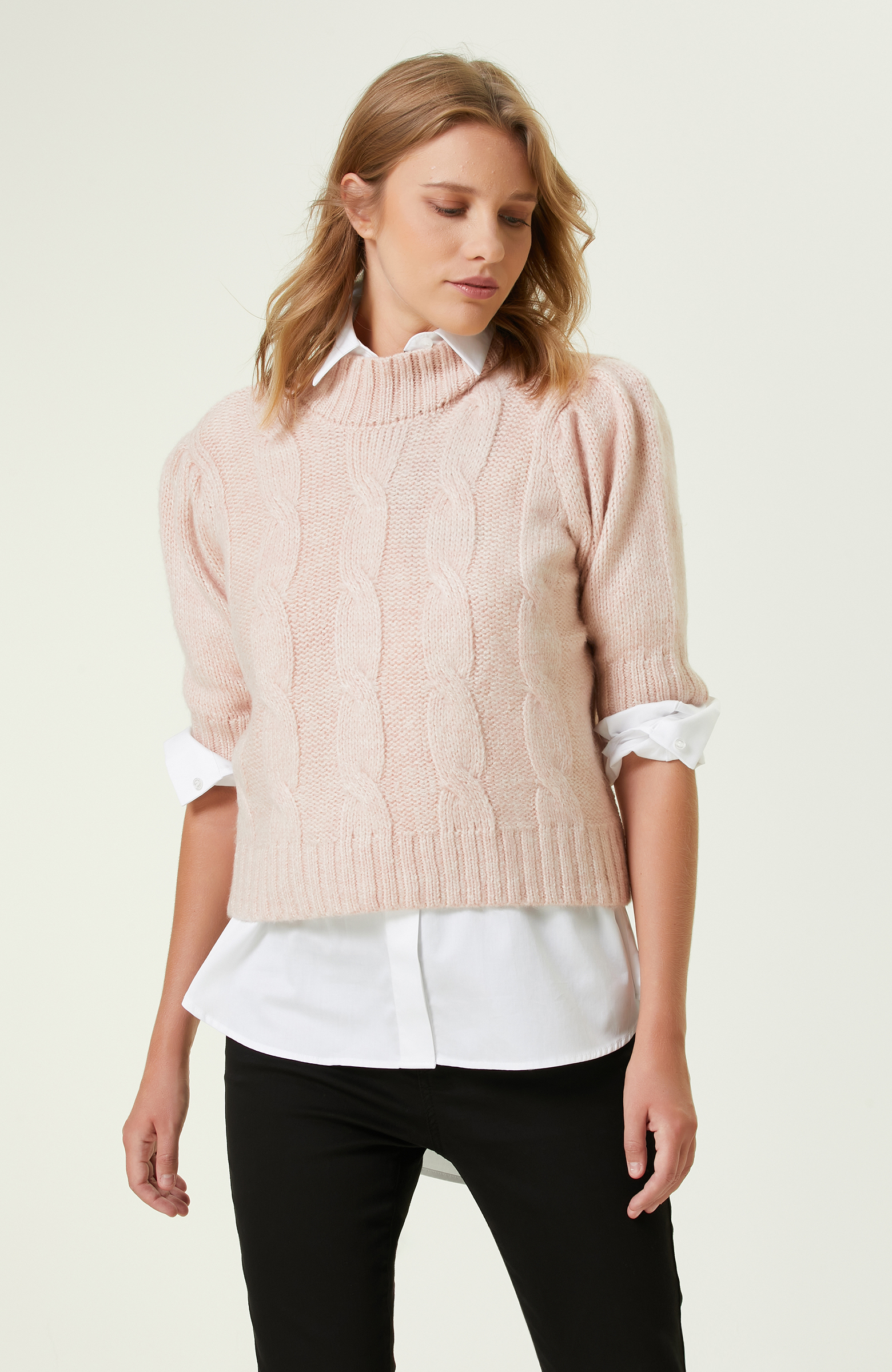 Basic Fit Pembe Kazak