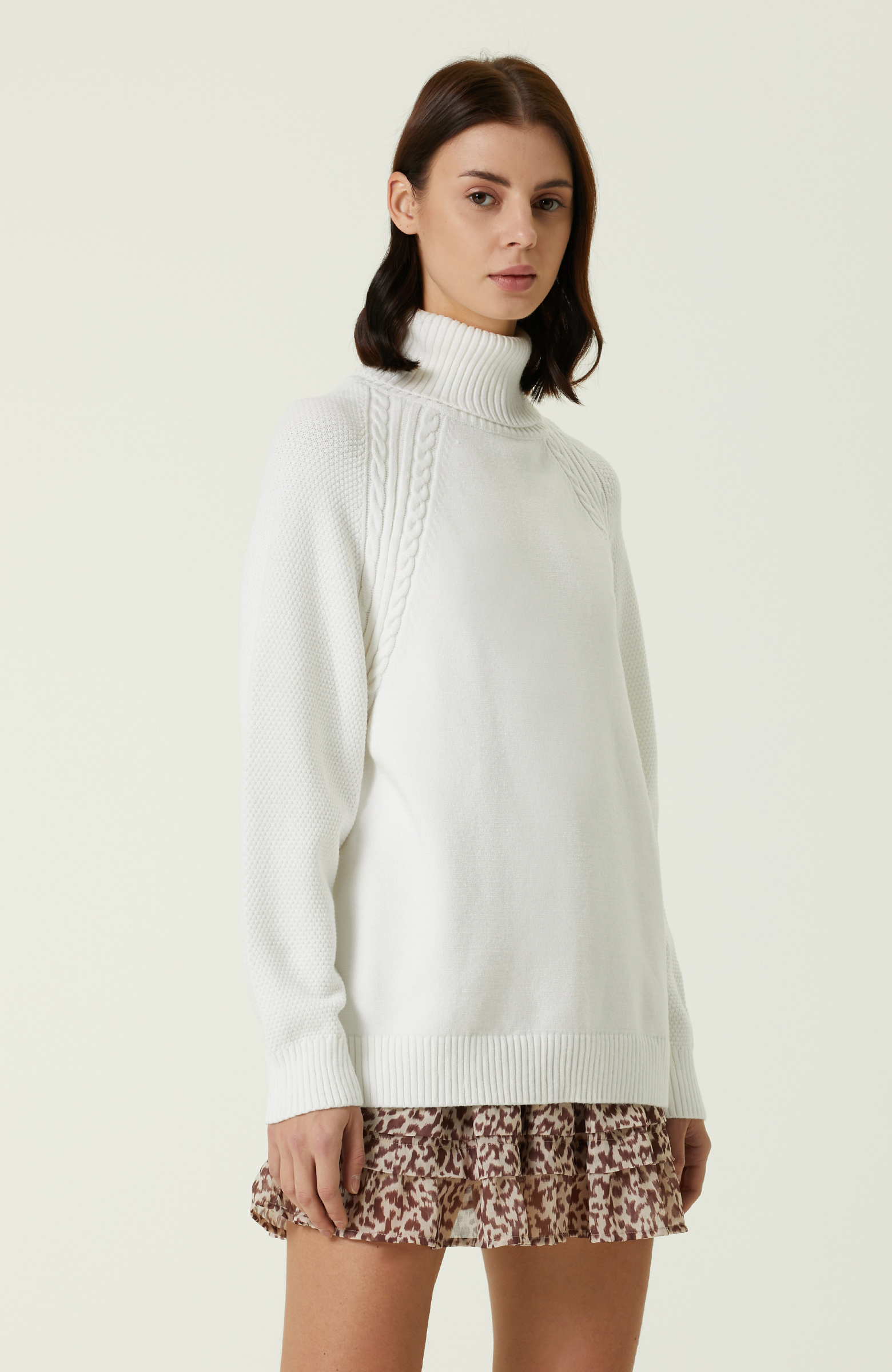 Basic Fit Ekru Kazak