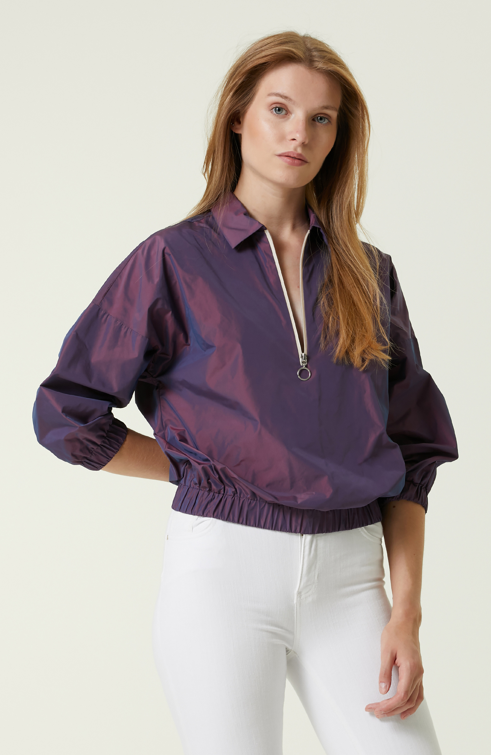 Mor Yakası Fermuarlı Bluz