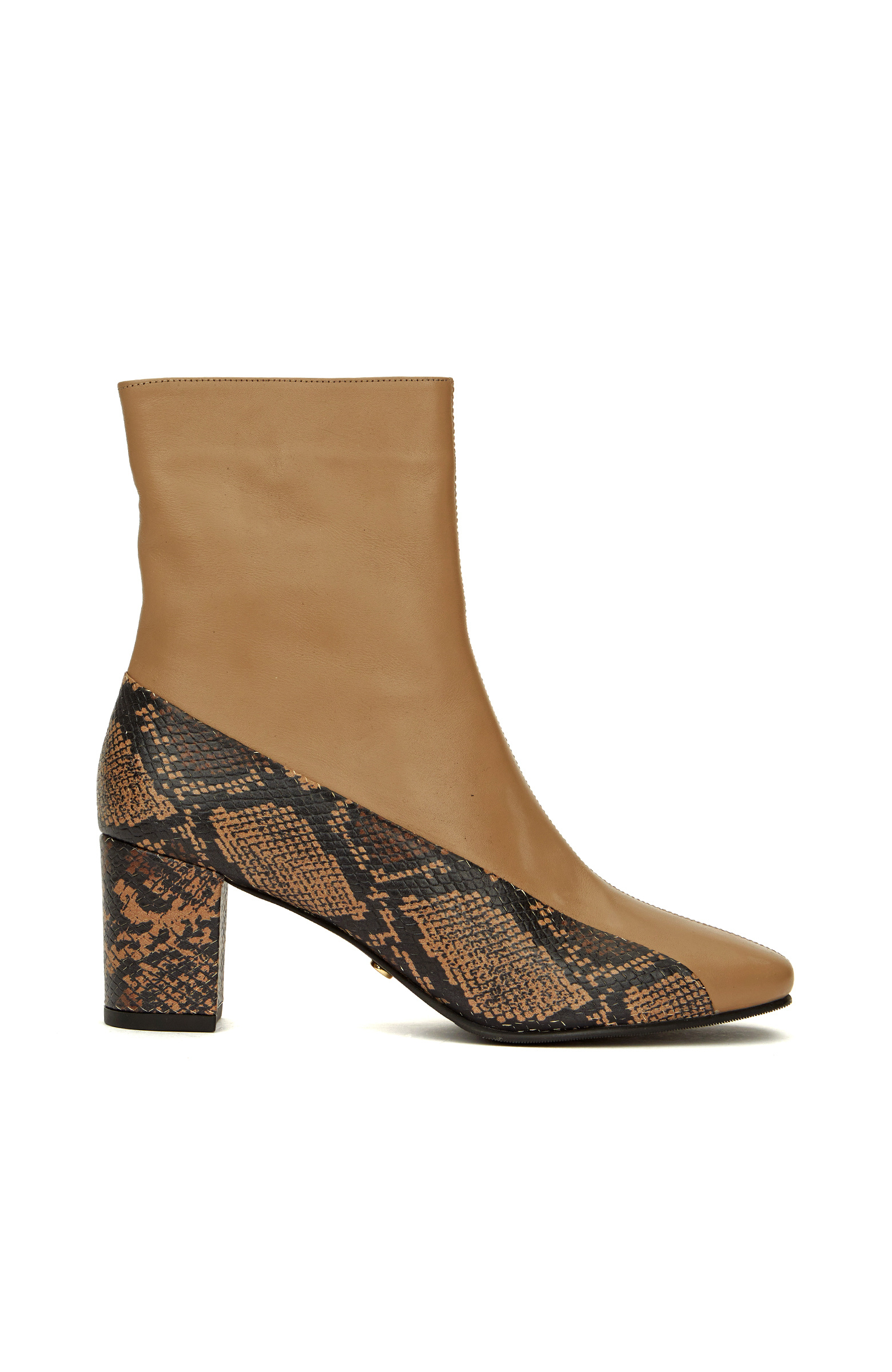 Vizon Desenli Kadın Deri Bot Vizon Desenli Kadın Deri Bot