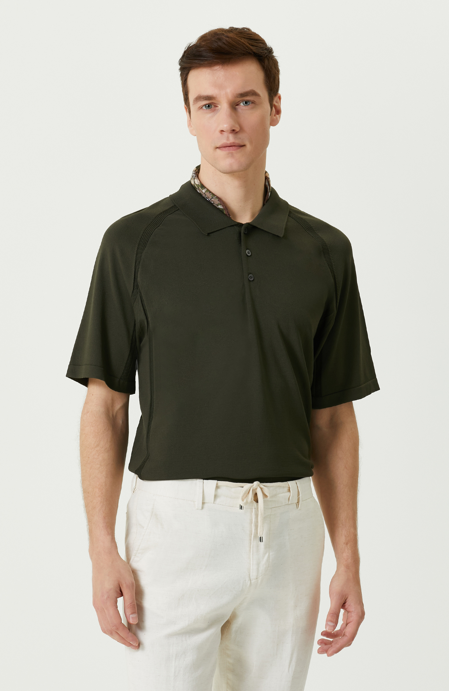 Haki Polo Yaka Kazak