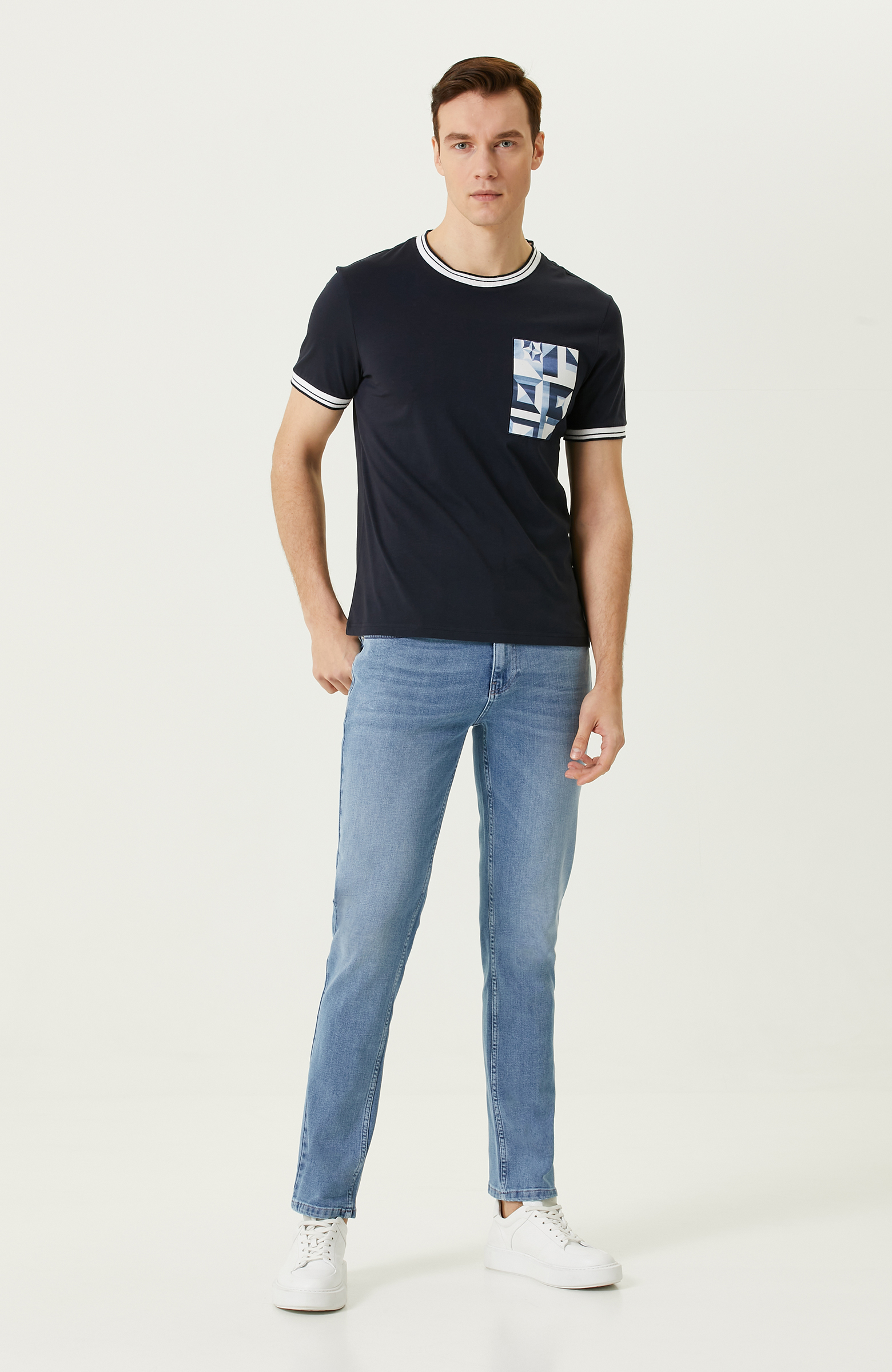 Comfort Fit Açık Mavi Denim Pantolon