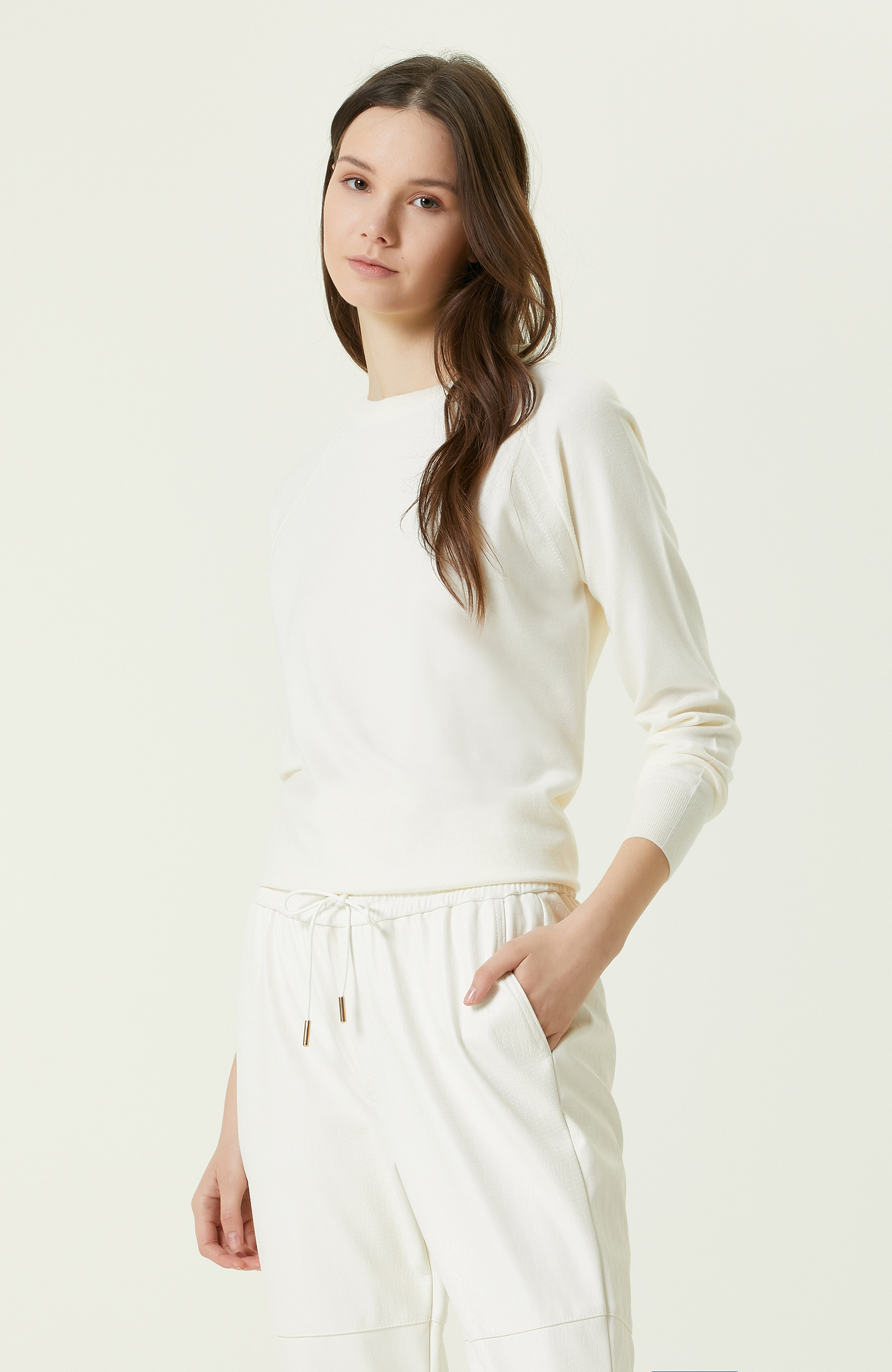 Slim Fit Ekru Kazak