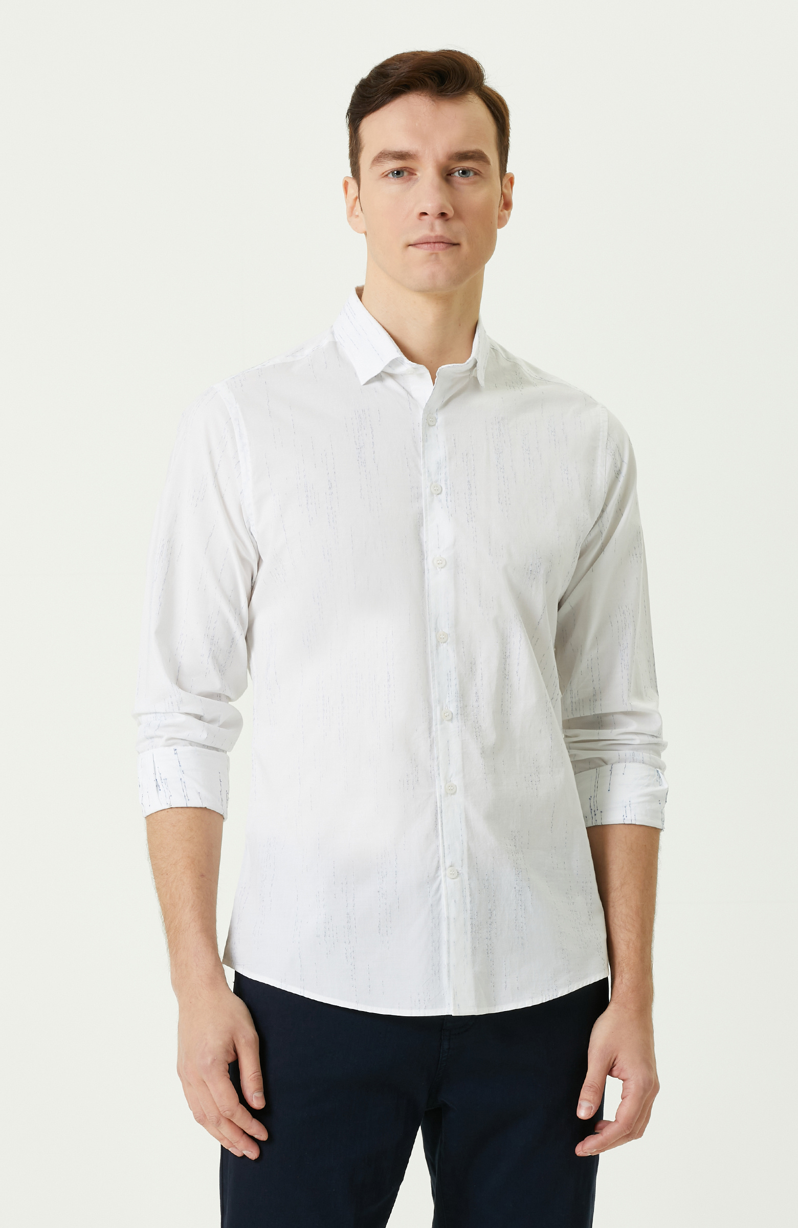 Comfort Fit Beyaz Gömlek