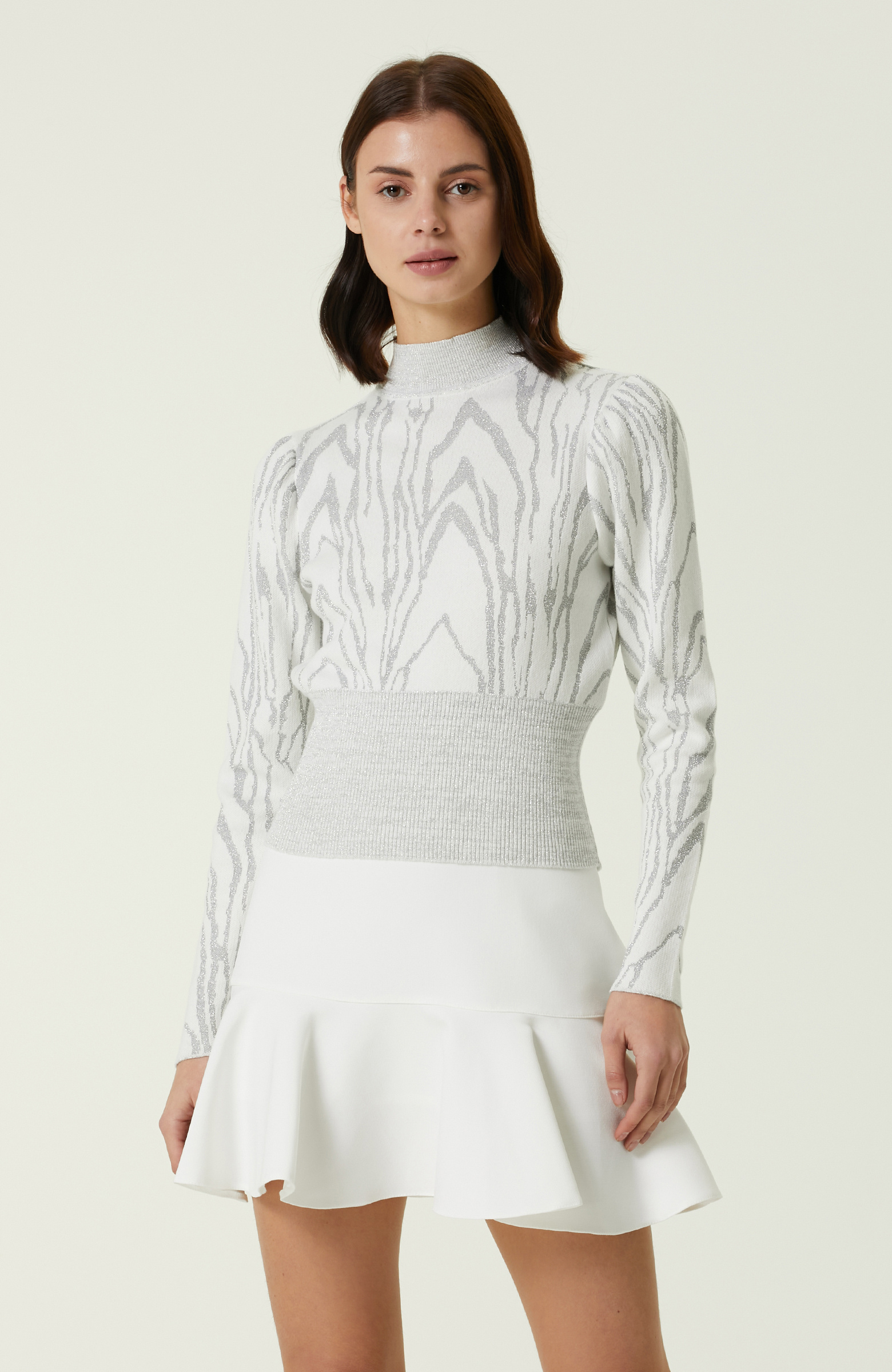 Slim Fit Beyaz Desenli Kazak