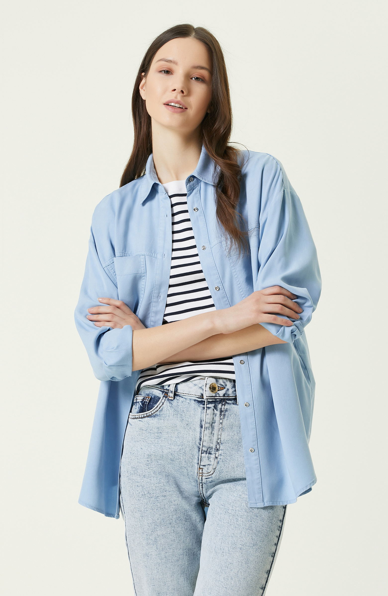 Basic Fit Açık Mavi Gömlek