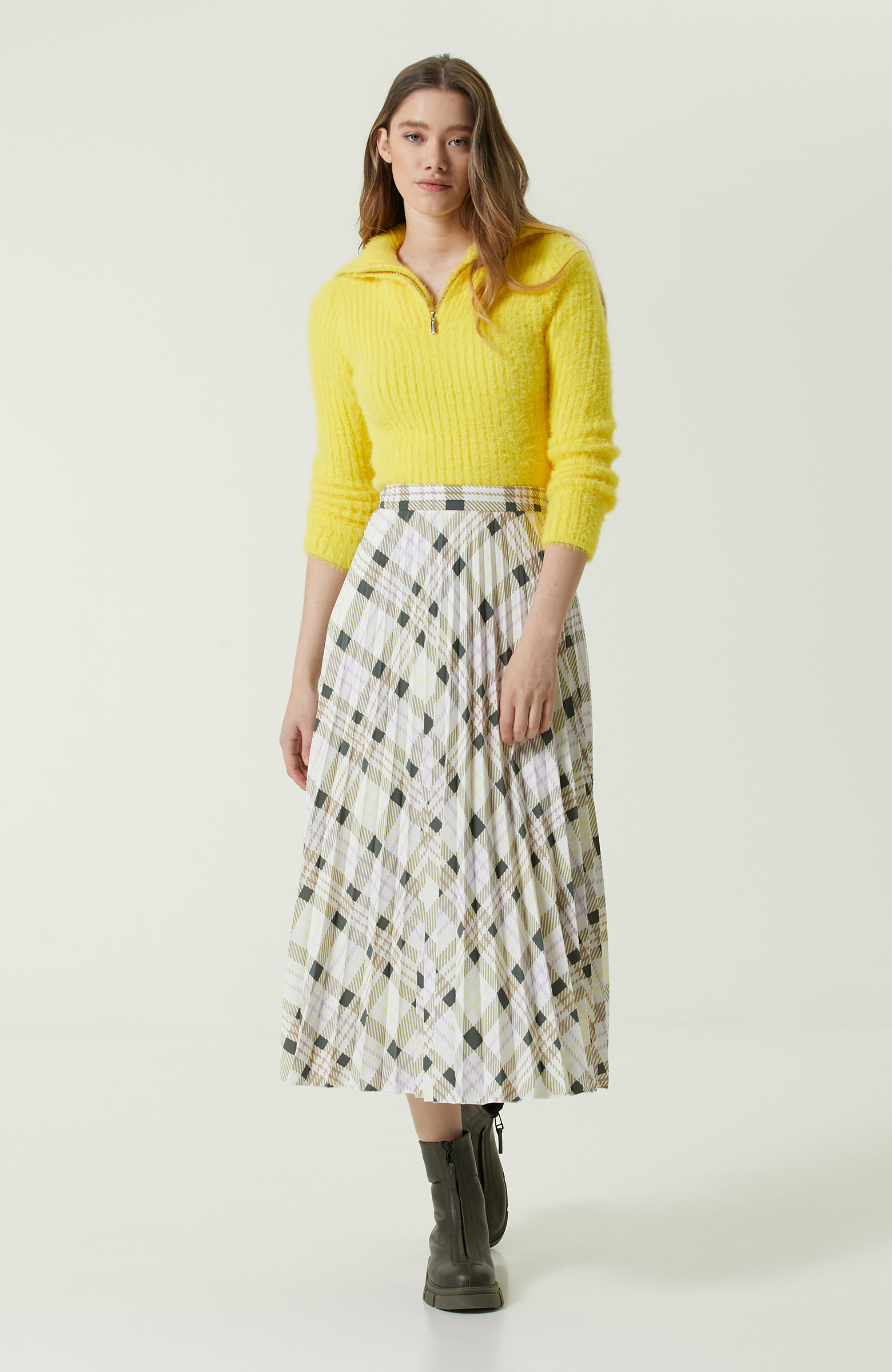 Kırmızı Ekose Desenli Midi Etek Kırmızı Ekose Desenli Midi Etek